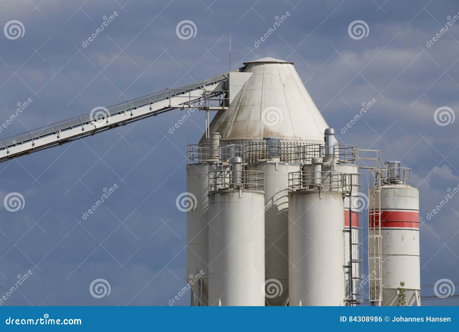 Industrial Bulk Storage Building of a Concrete Factory Stock Photo ...
