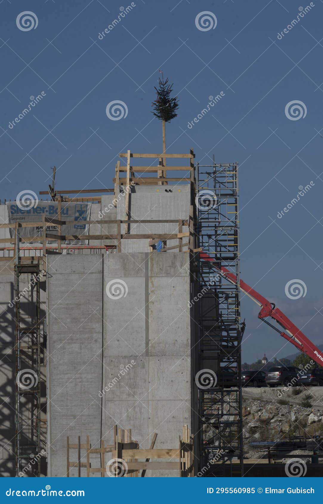 Industrial Concrete Building and Industrial Architecture Editorial ...