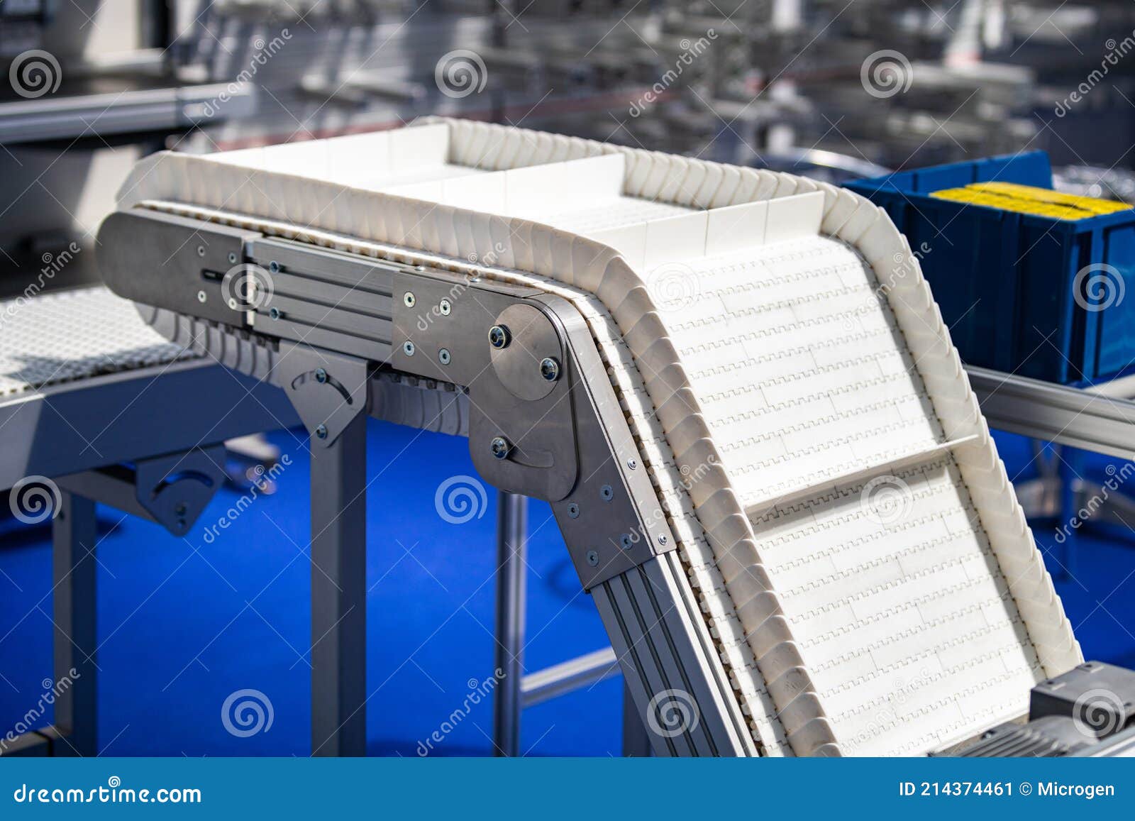 Industrial Conveyor Belt Roller Track System Stock Image - Image of ...