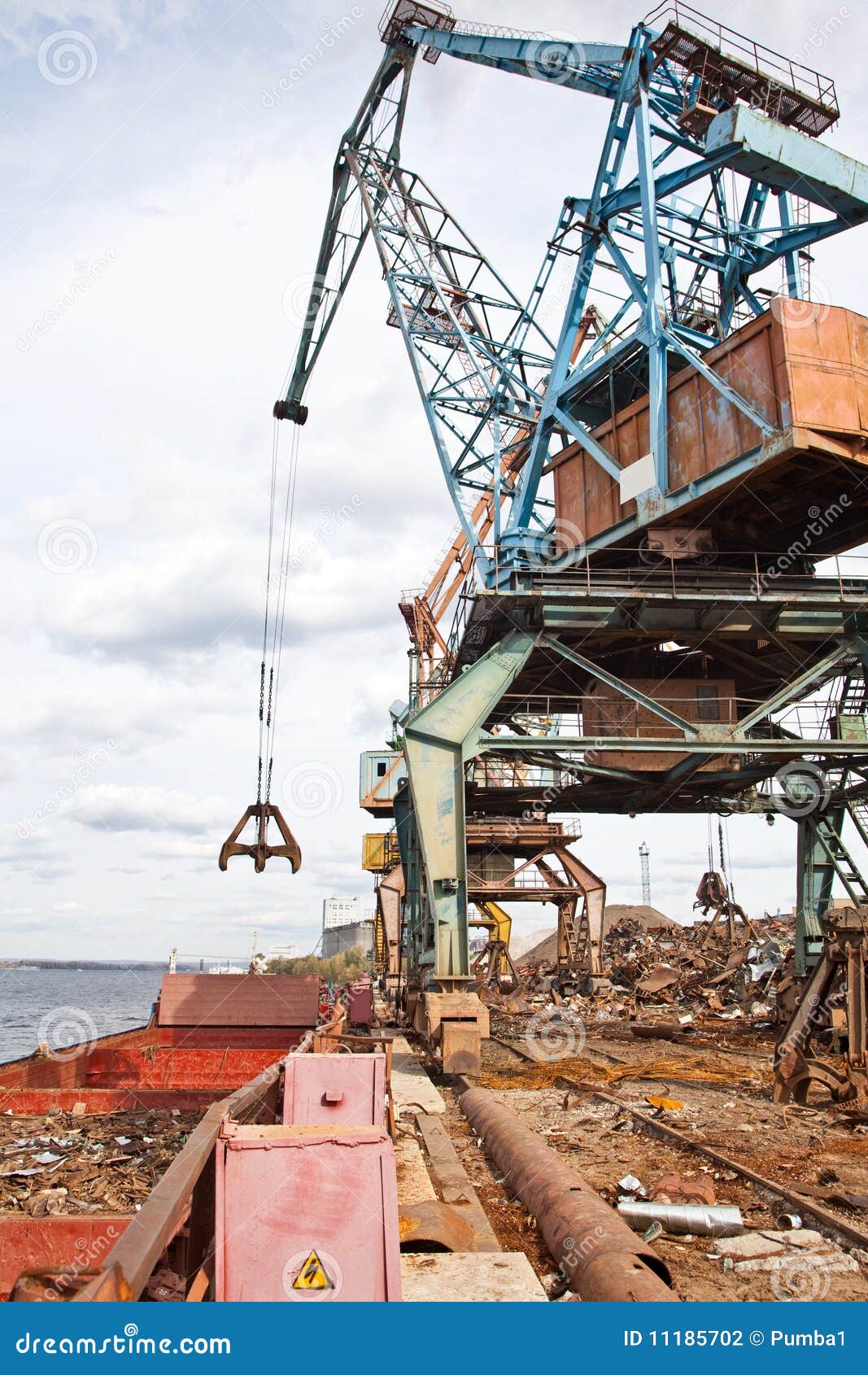 Industrial crane grabber stock photo. Image of head, industrial - 11185702