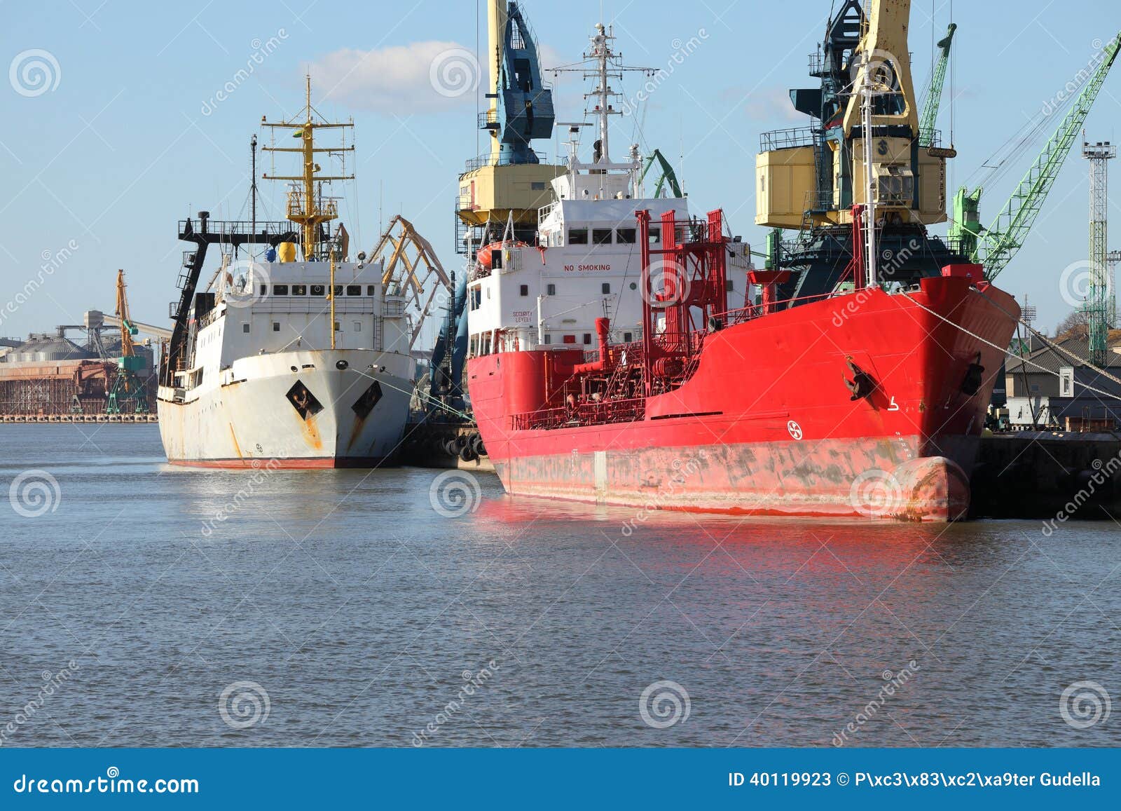 Industrial dock stock image. Image of harbor, machine - 40119923