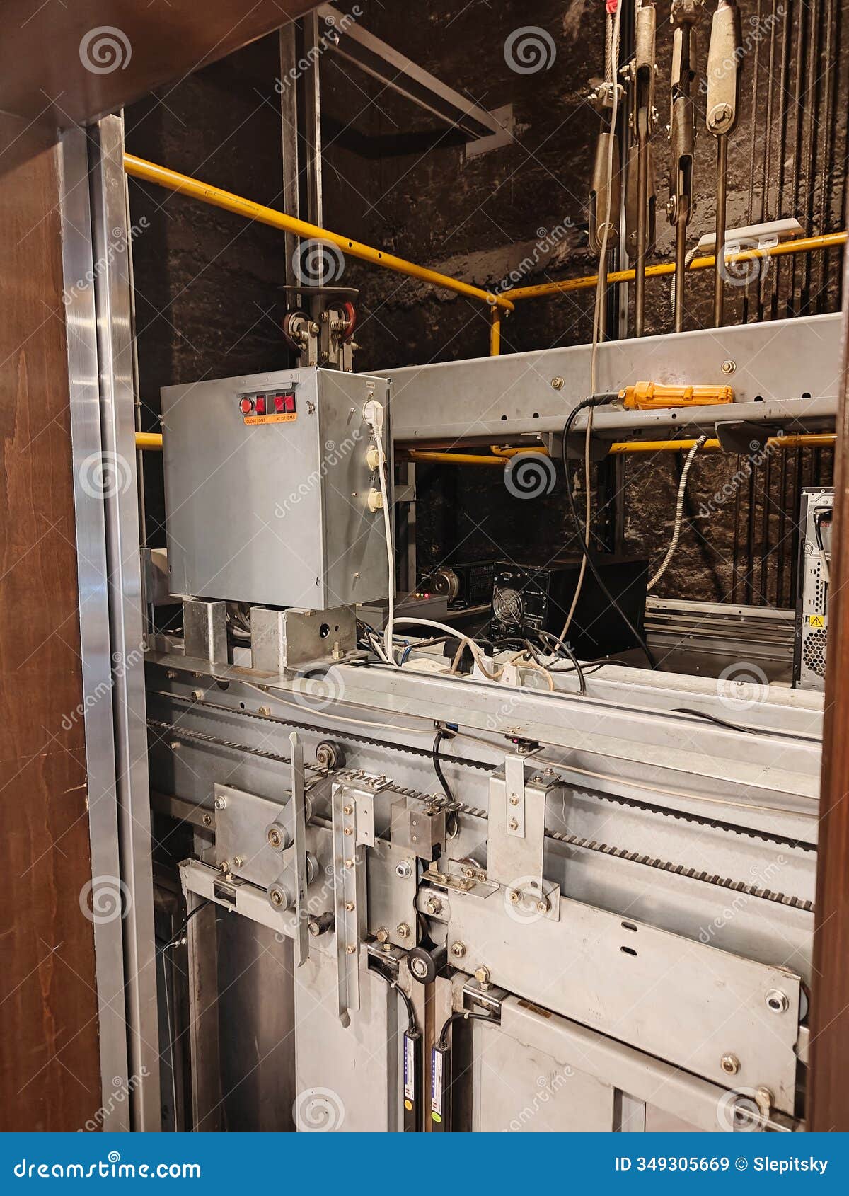 Industrial Elevator System Exhibits Mechanical Components and Workings ...