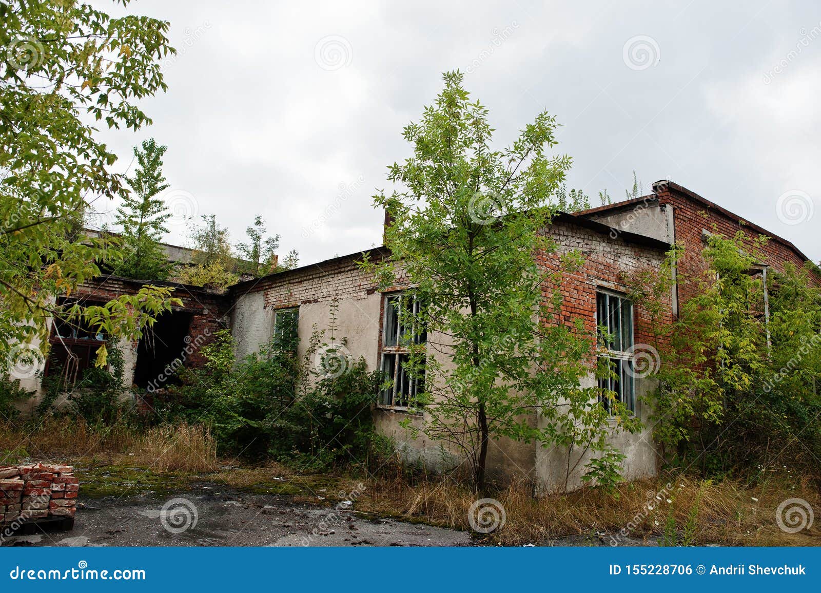 Industrial Exterior of an Old Abandoned Factory Stock Photo - Image of ...