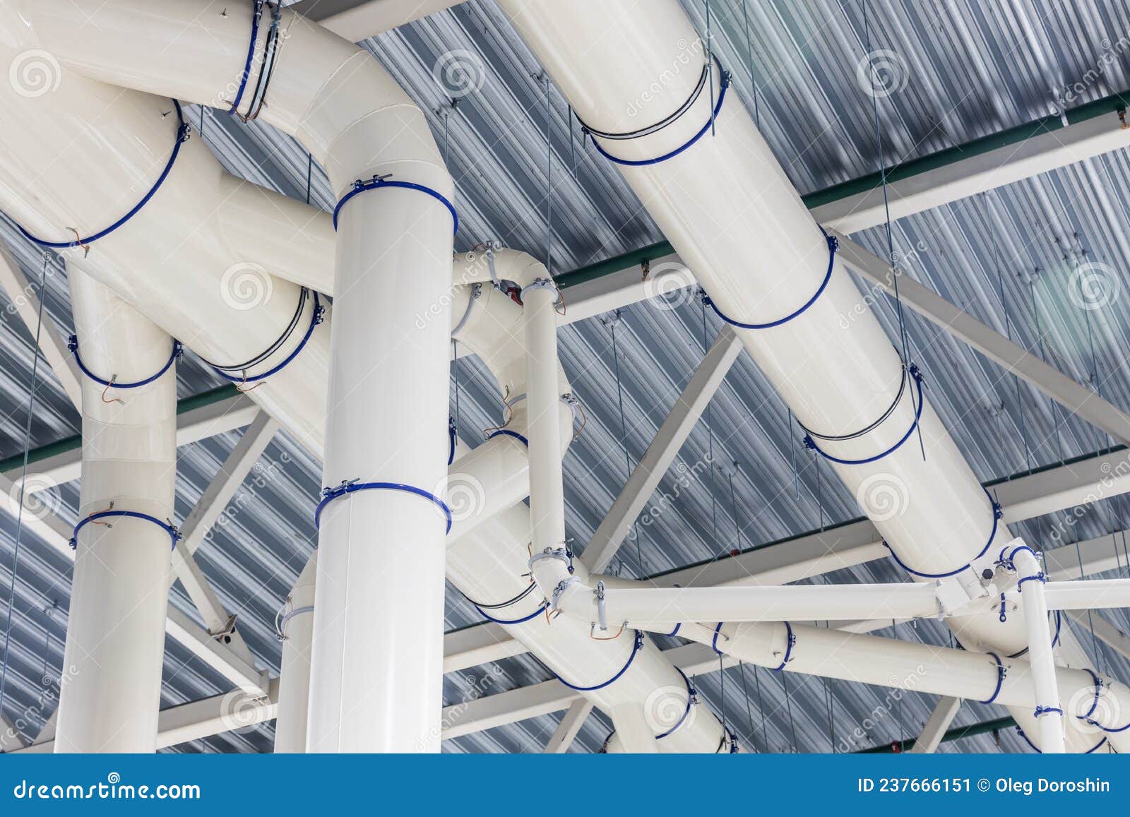Industrial Factory Ceiling with Flow Distribution of Ventilation Stock ...
