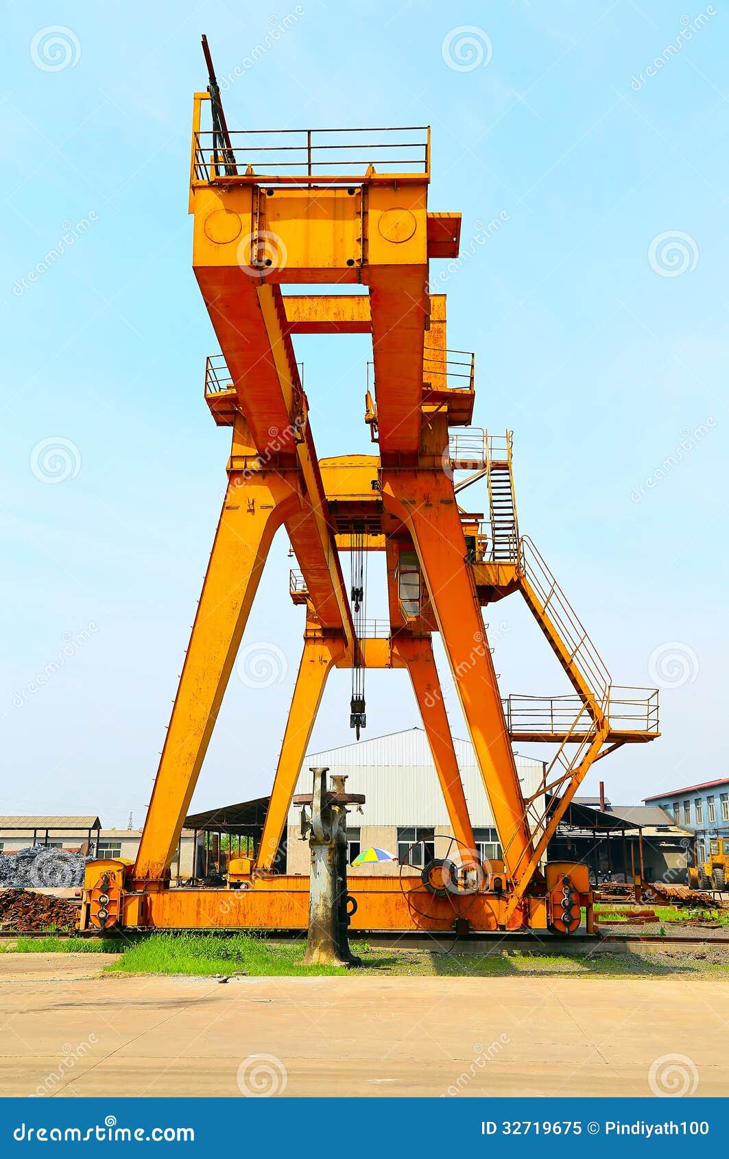 Industrial Heavy Lift Crane Stock Image - Image of power, work: 32719675