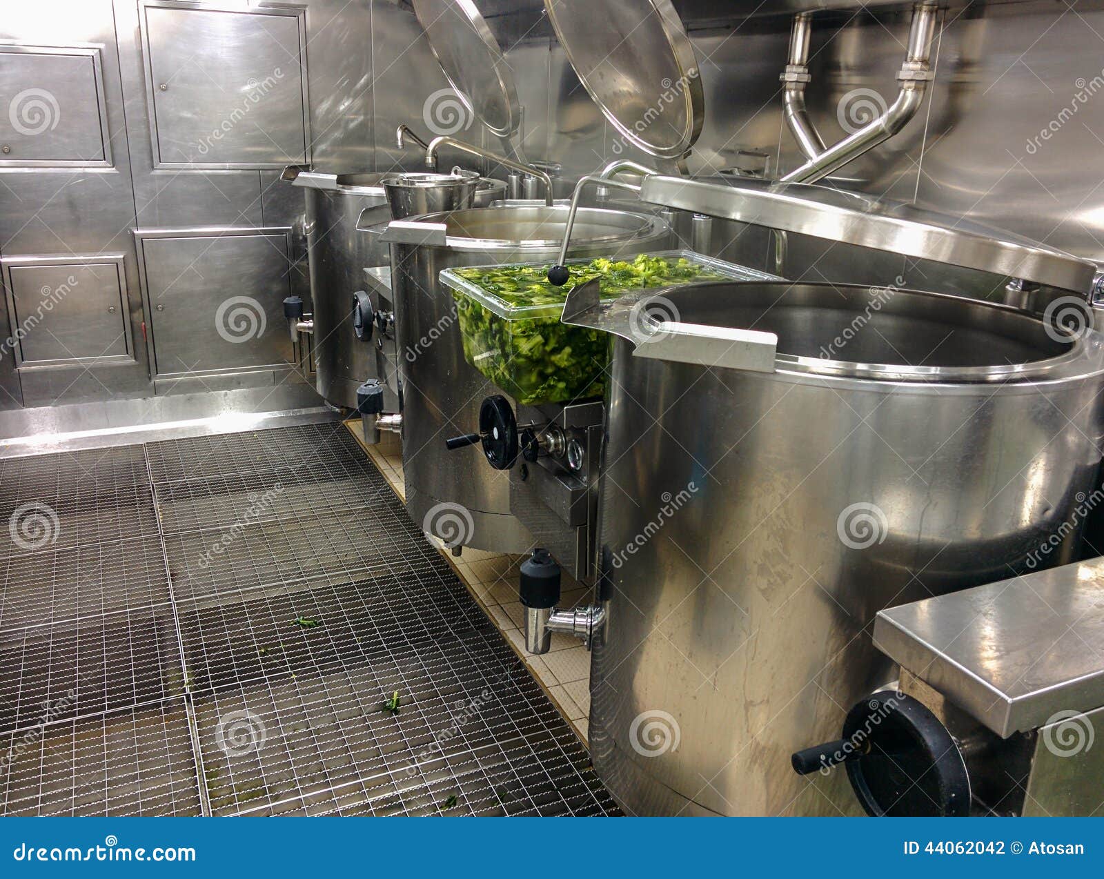 Industrial kitchen stock photo. Image of diner, utensil - 44062042