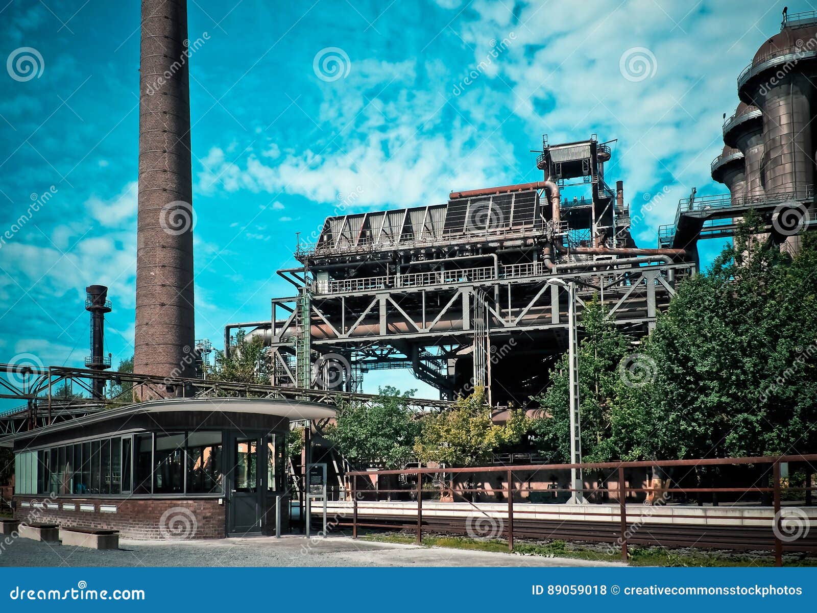 Industrial Manufacturing Plant Picture. Image: 89059018