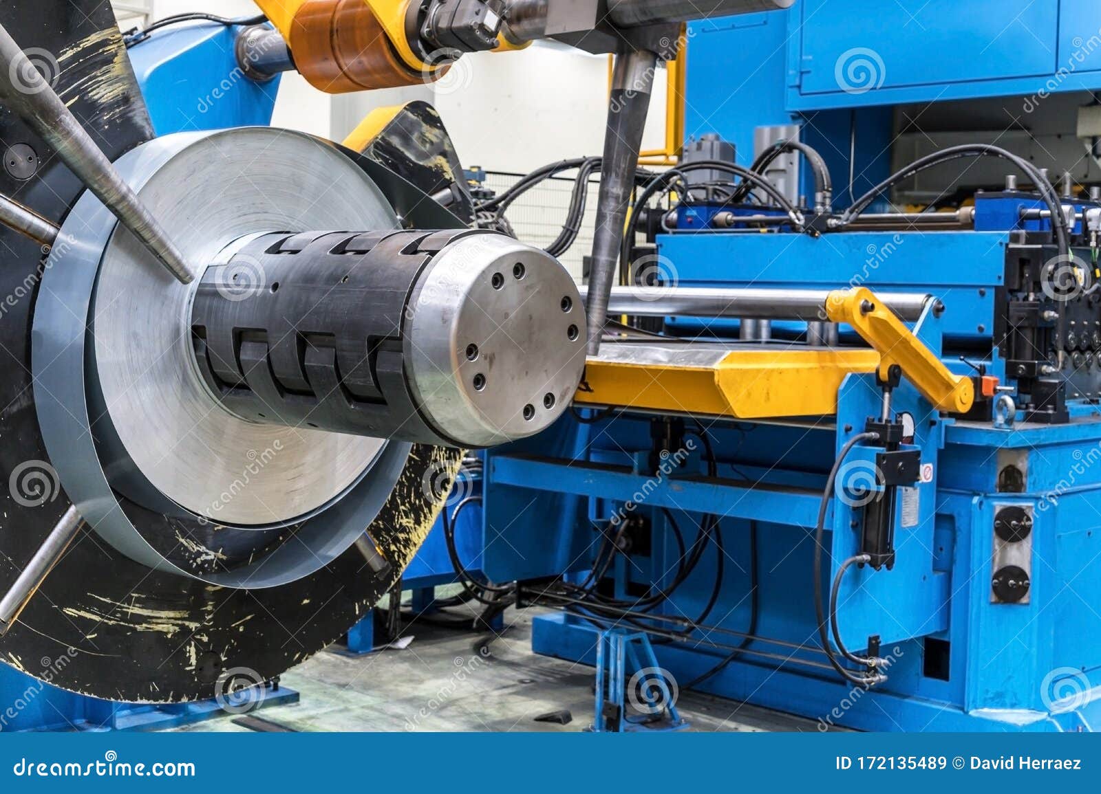 Industrial Metal Sheet Coils Connected with Metal Sheet Profile Forming ...