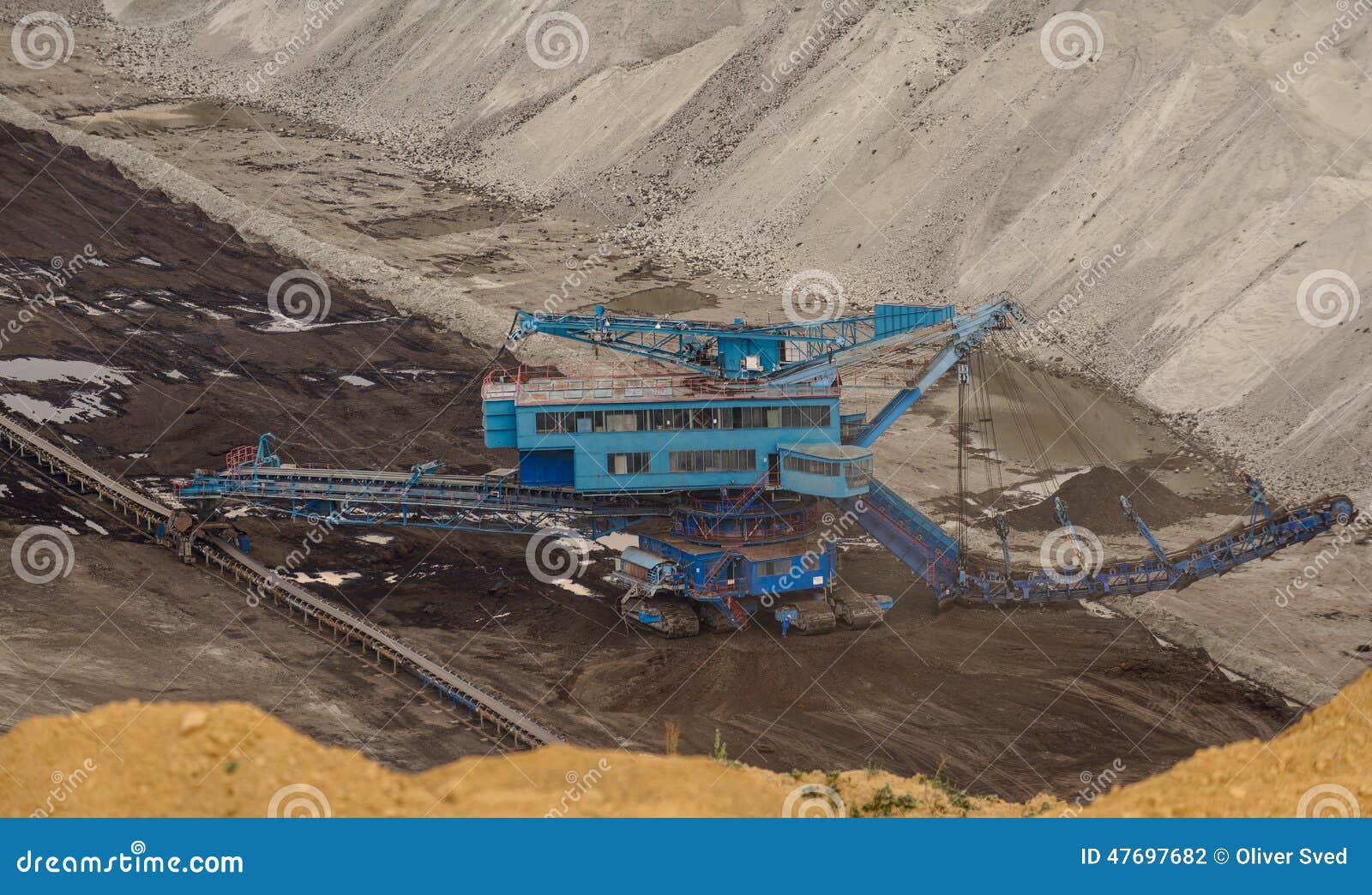 Industrial Mining Machine in Mine Stock Photo - Image of industry ...