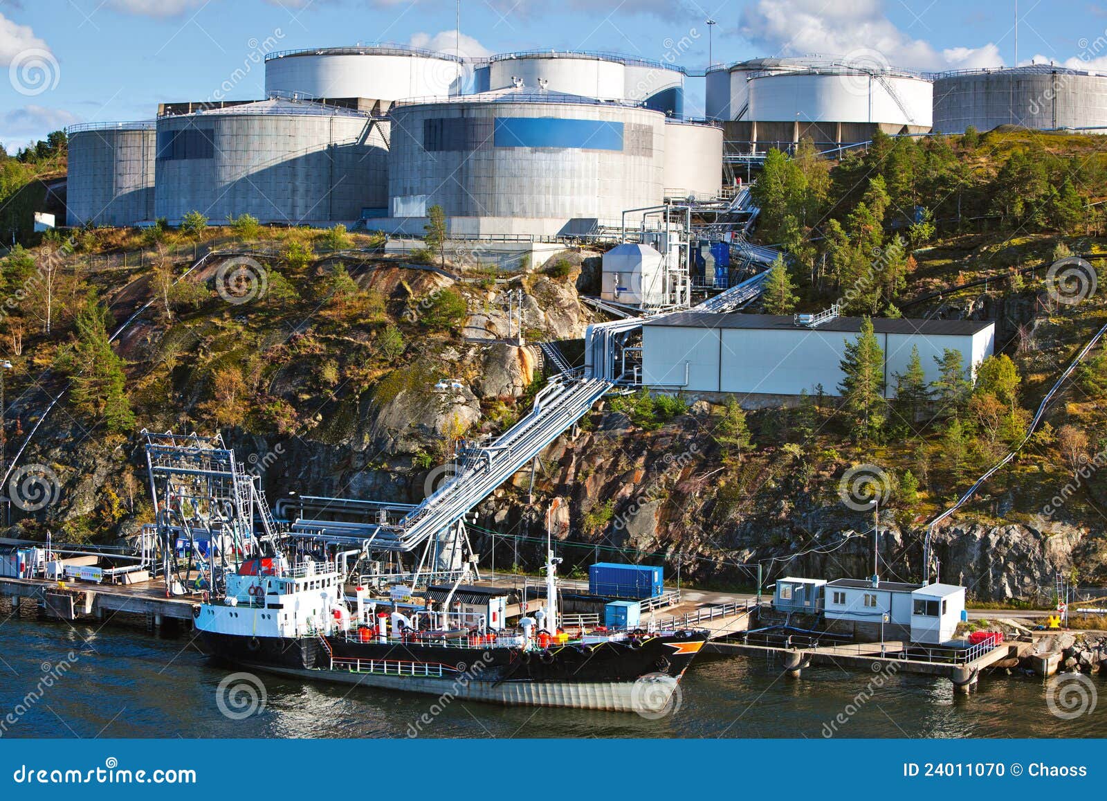 Industrial oil buildings stock photo. Image of building - 24011070
