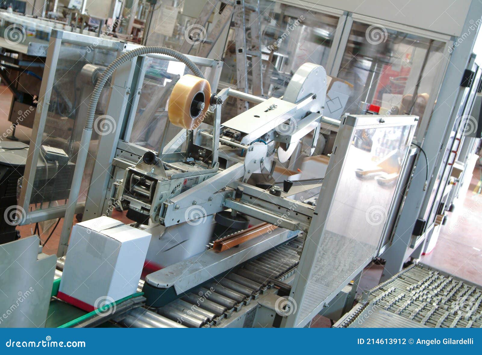 Industrial Packaging Automatic Machine Stock Photo - Image of ...