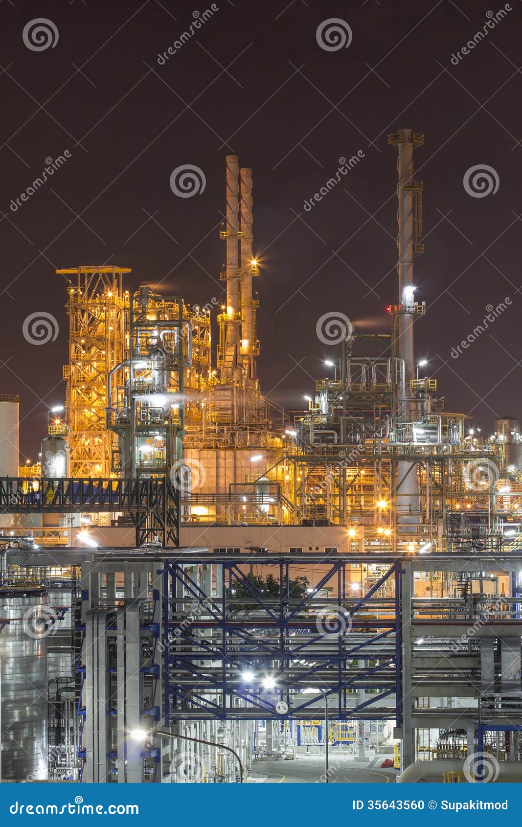 Industrial Plant in Night Time Stock Photo - Image of business, energy ...