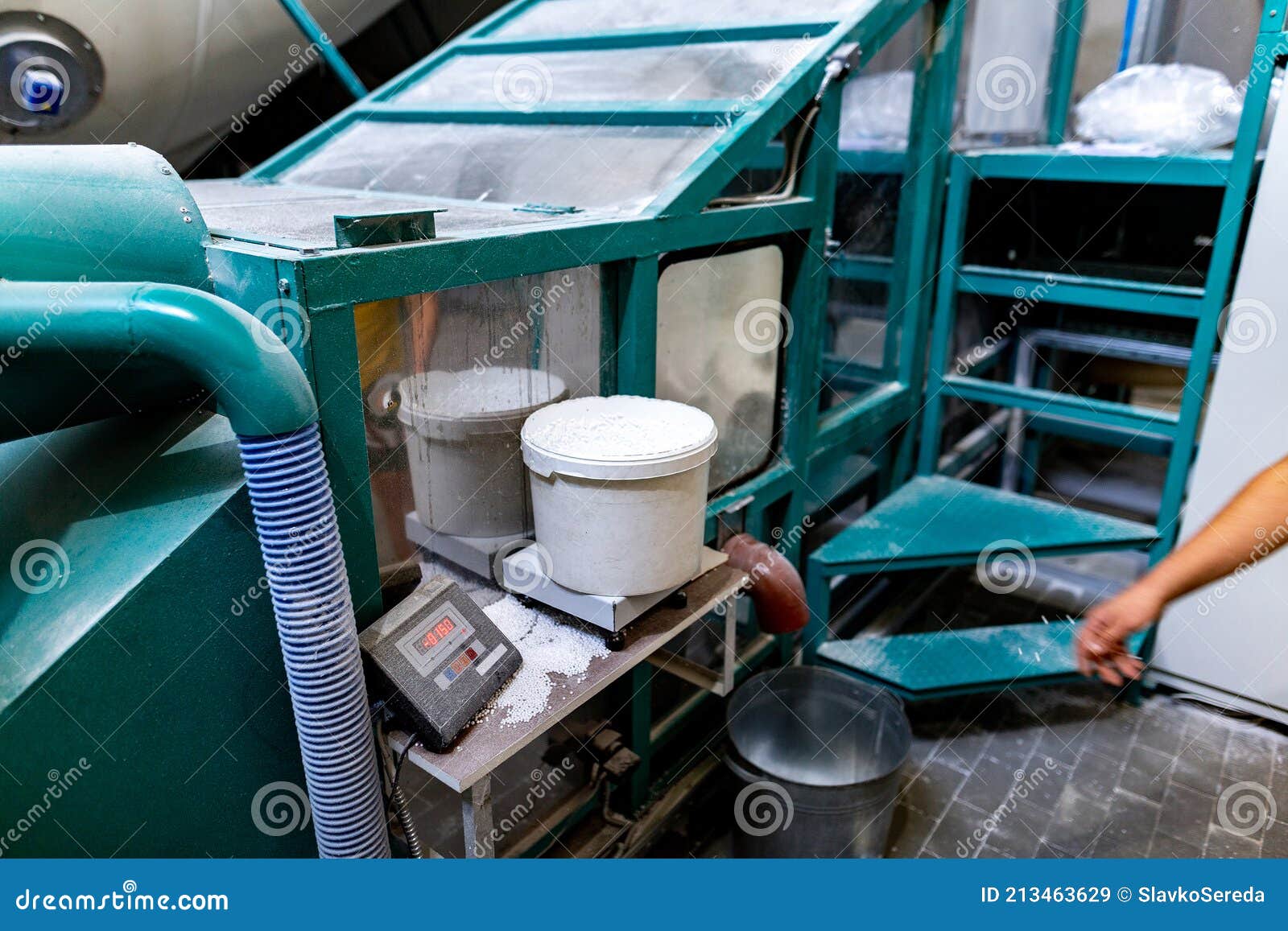 Industrial Production of Polystyrene Foam Insulation Panels or Plates ...