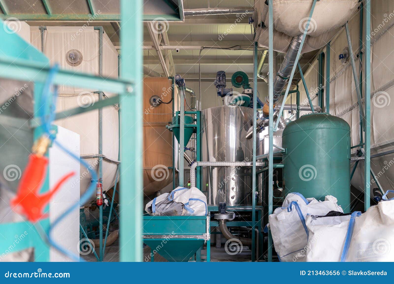 Industrial Production of Polystyrene Foam Insulation Panels or Plates ...