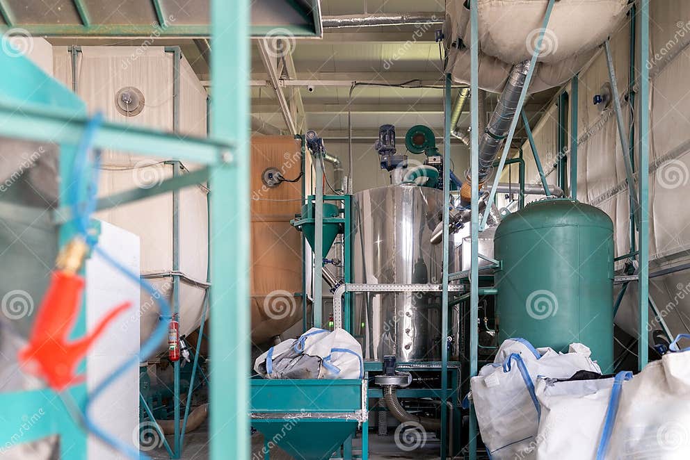 Industrial Production of Polystyrene Foam Insulation Panels or Plates ...