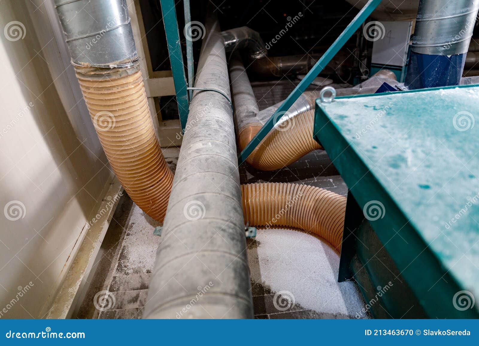 Industrial Production of Polystyrene Foam Insulation Panels or Plates ...