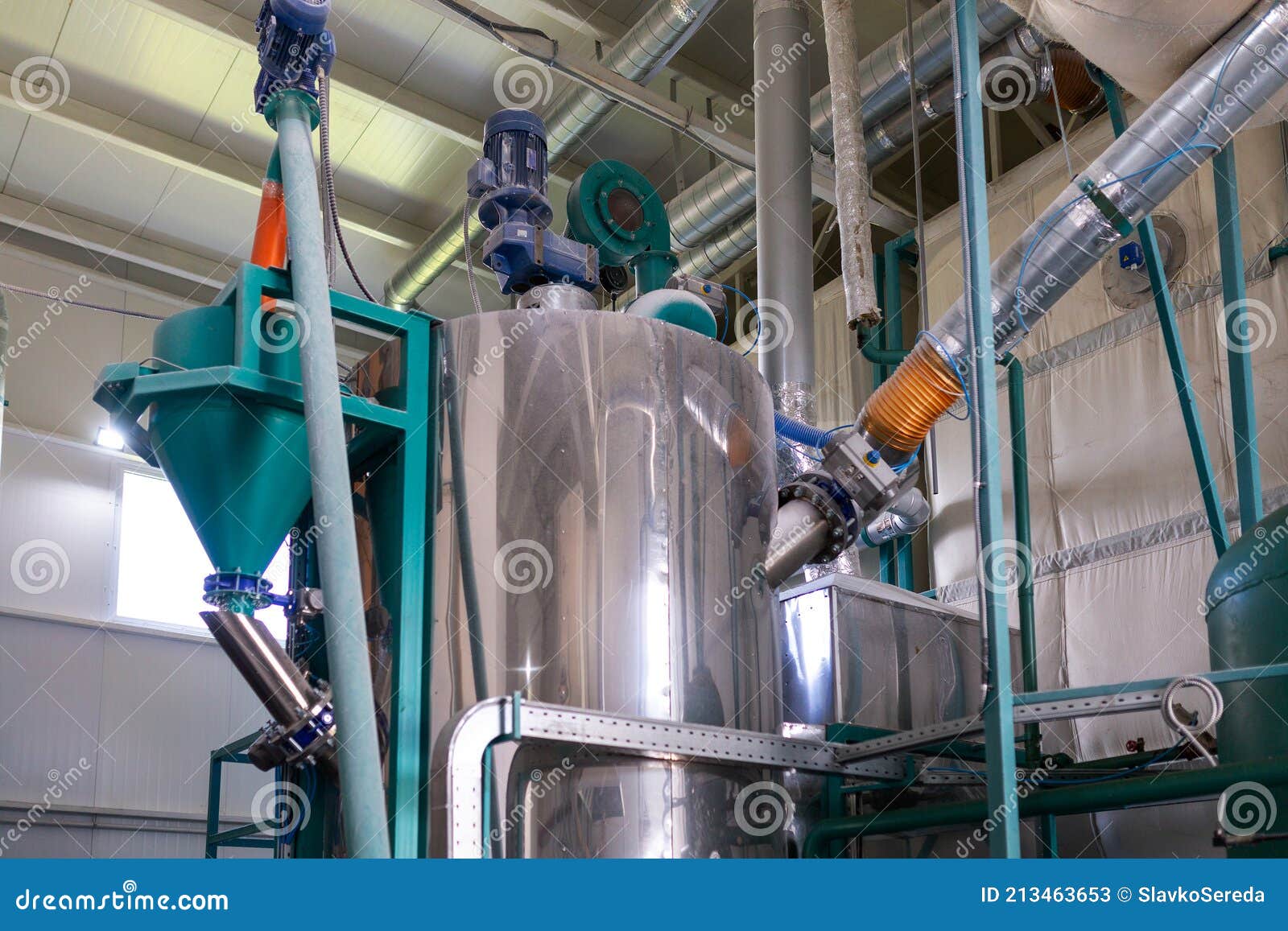 Industrial Production of Polystyrene Foam Insulation Panels or Plates ...