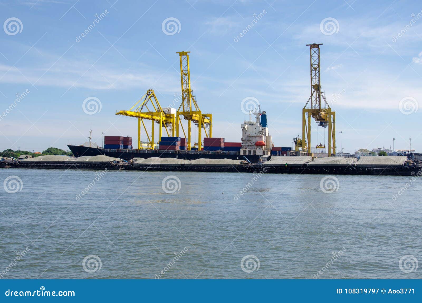Industrial shipping port stock image. Image of machine - 108319797