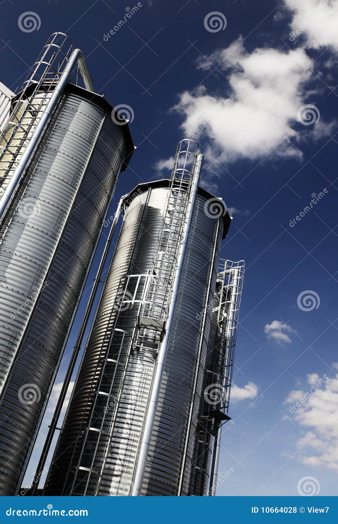 Industrial silo tanks stock photo. Image of white, grain - 10664028