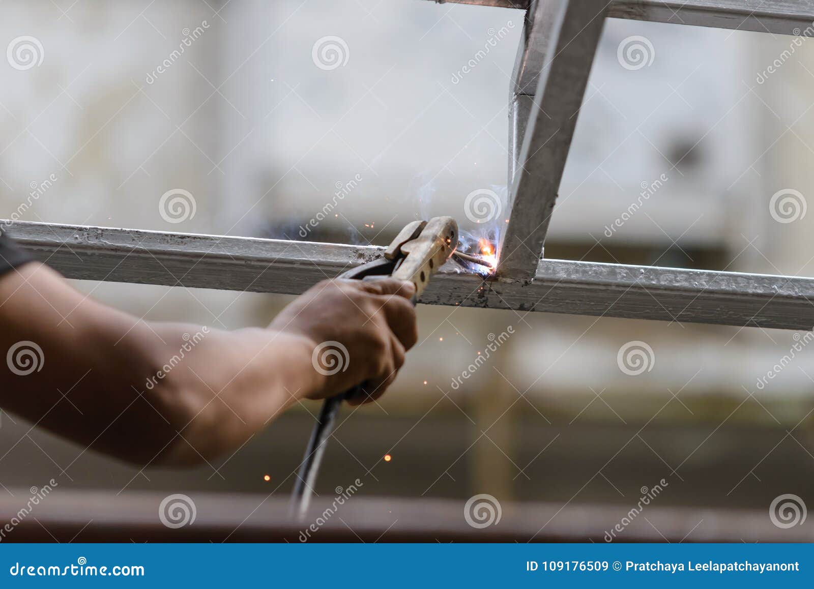 Industrial Worker Labourer Welding Steel Structures Stock Image - Image ...