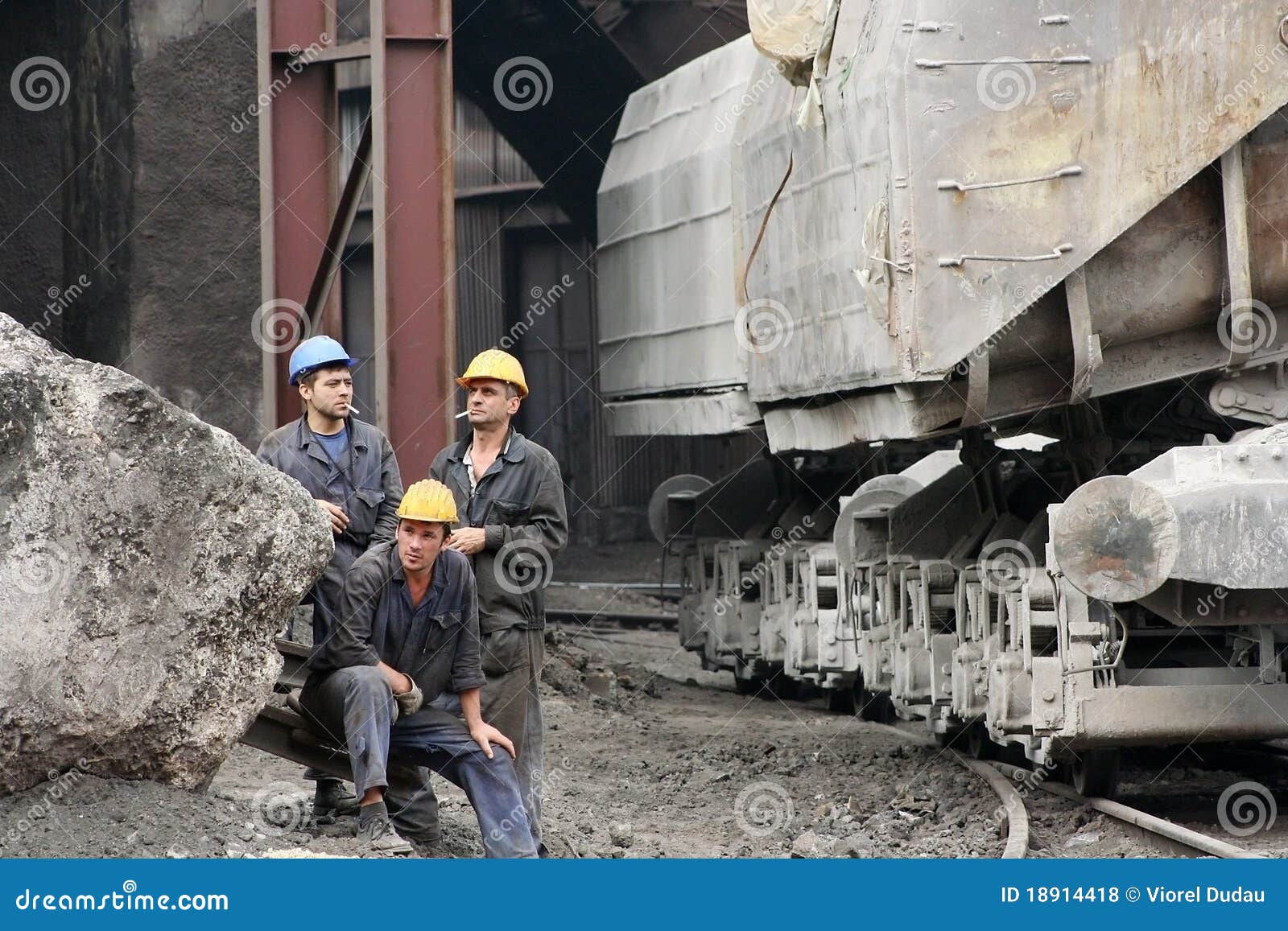Industrial Workers Having a Smoking Break Editorial Stock Photo - Image ...