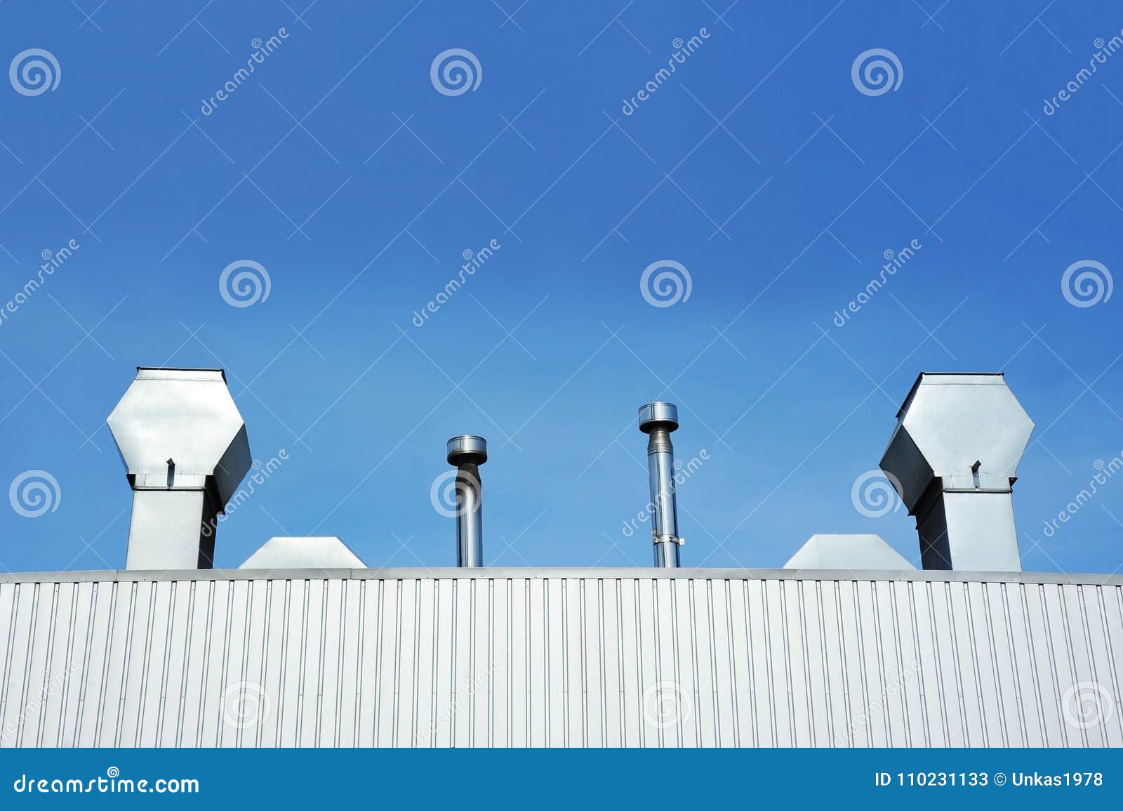 Industrielles Ventilationssystem Stockbild - Bild von signalformer ...