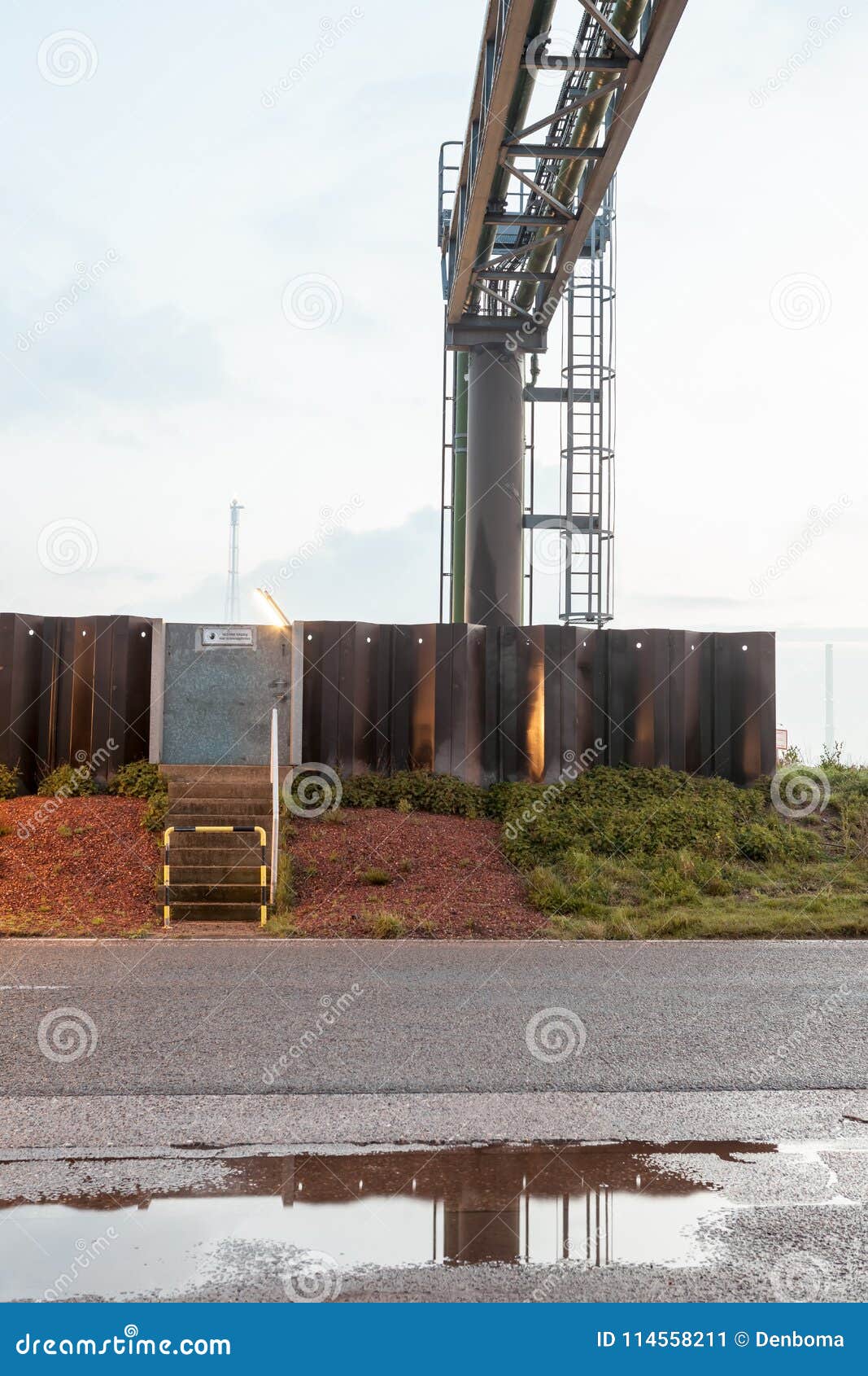 Industry Pipes for Filling or Unloading Cargo Ships Stock Image - Image ...