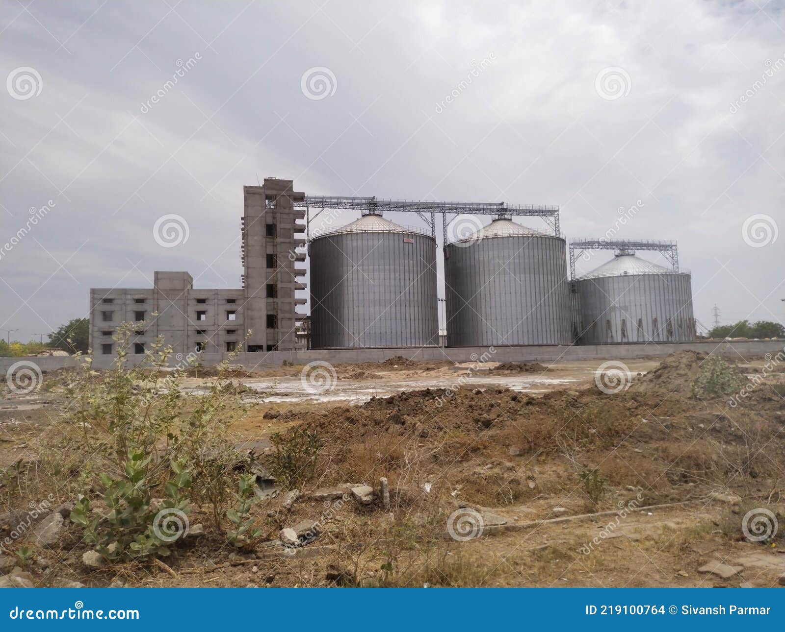 Industry plant Vadodara stock photo. Image of ruins - 219100764