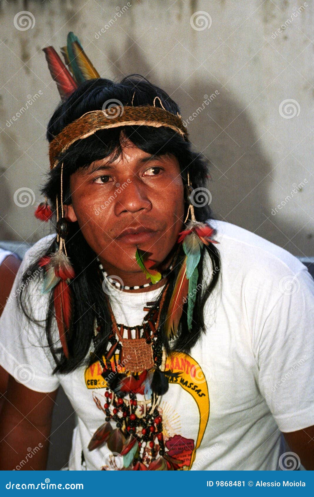 Infödd indier av Brasilien redaktionell bild. Bild av ambles - 9868481