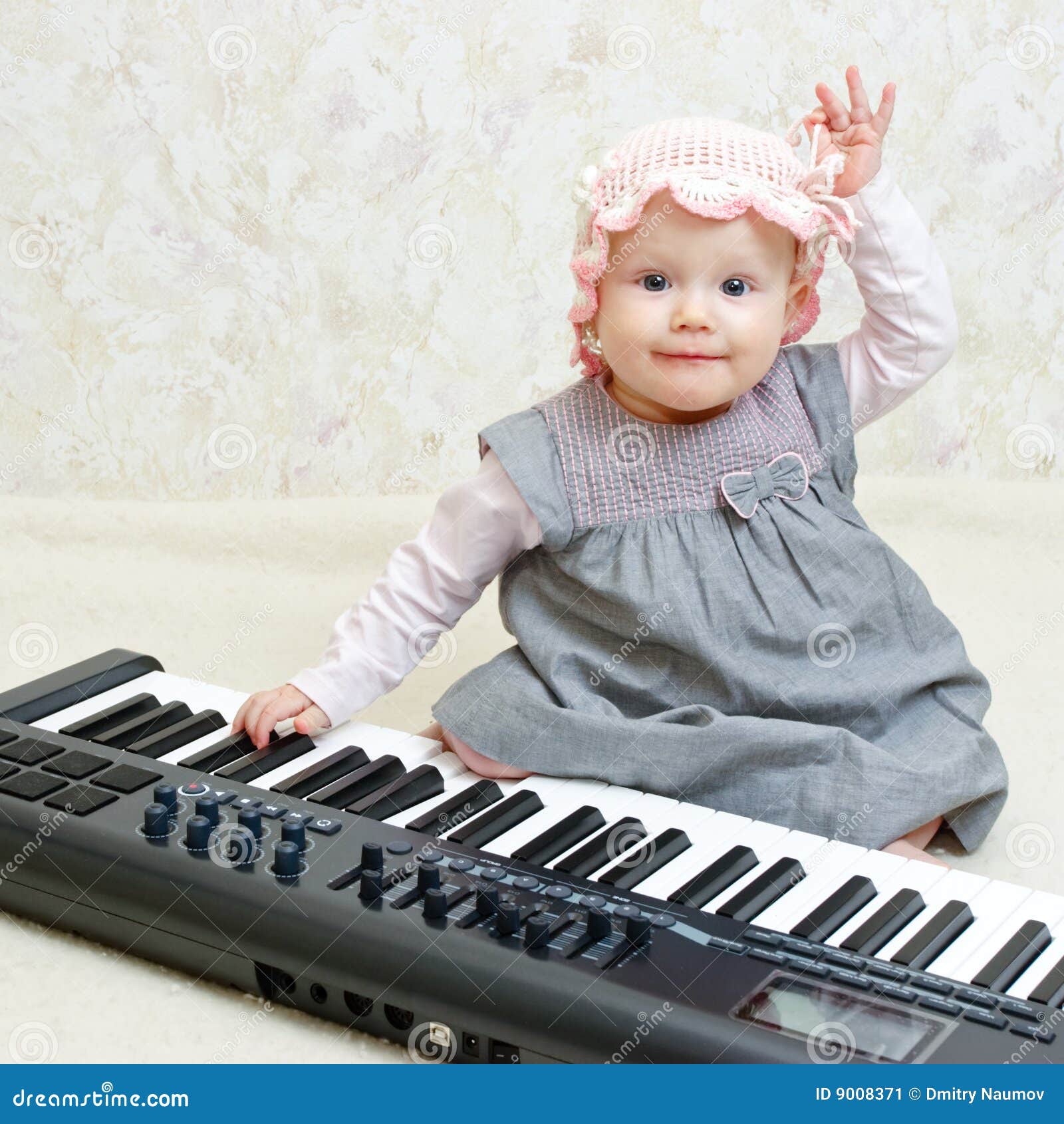 Infant with piano stock image. Image of enthusiasm, musician - 9008371