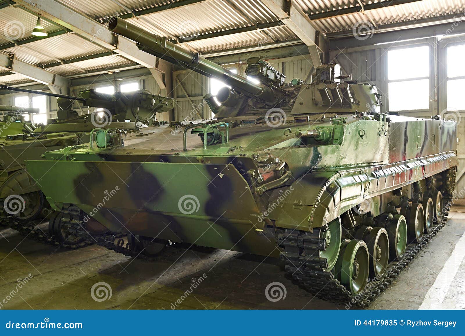 Infantry Fighting Vehicle BMP-3 Editorial Image - Image of modern ...
