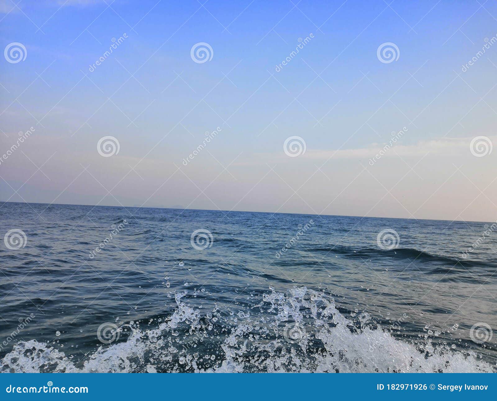 Infinite horizon sea stock photo. Image of sand, shore - 182971926