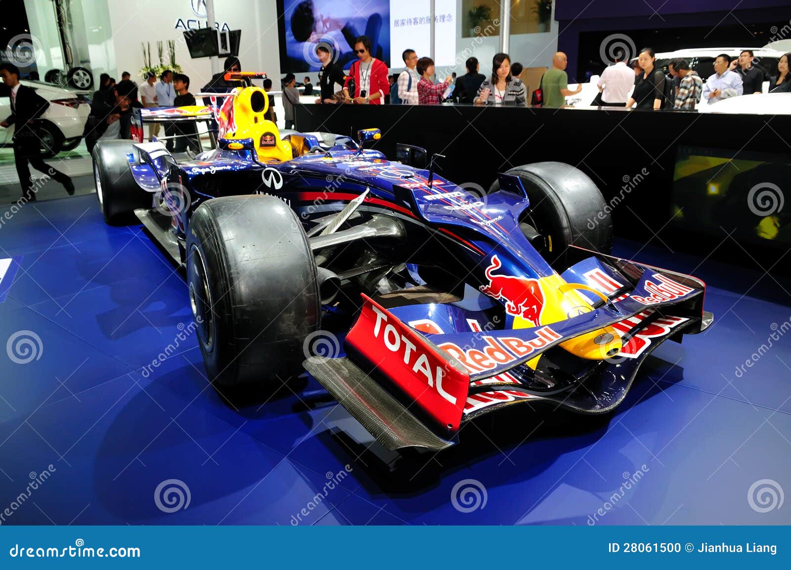 Infiniti F1 racing car editorial image. Image of sports - 28061500