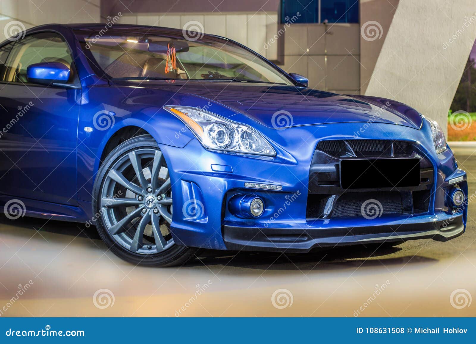 Infiniti G35S Coupe editorial stock photo. Image of g35s - 108631508