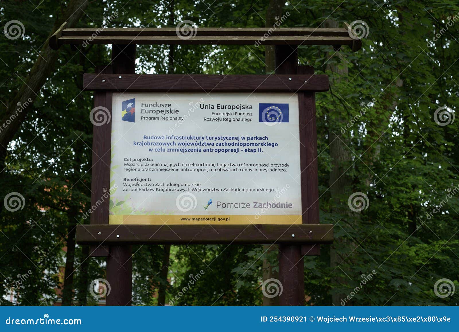 INFORMATION BOARD editorial photo. Image of land, fund - 254390921