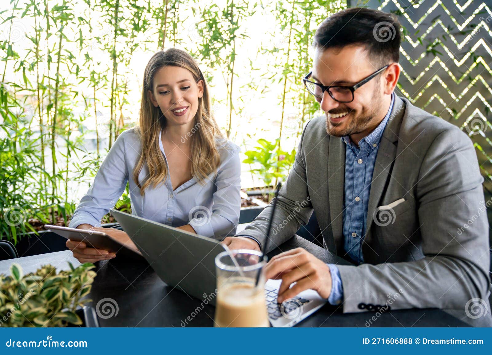 Information and Technology are Very Important in the Business World ...