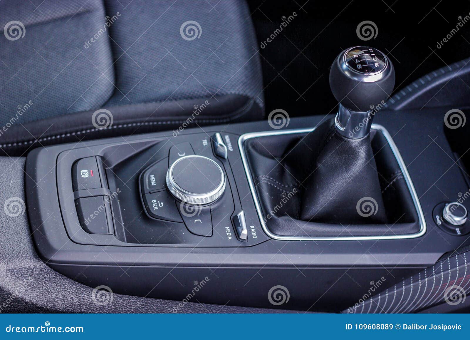 Infotainment Control Panel and Gearstick Stock Image - Image of start ...
