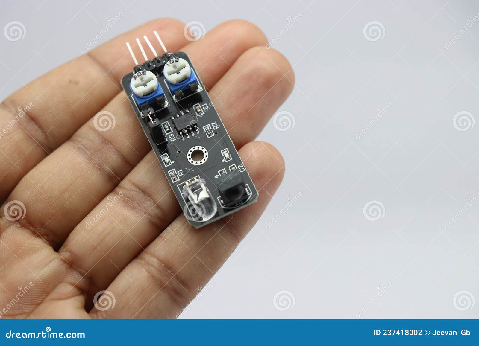 Arduino Project Made Using Servo And Joytick Module Arduino Maze Game Project Which Is One Of