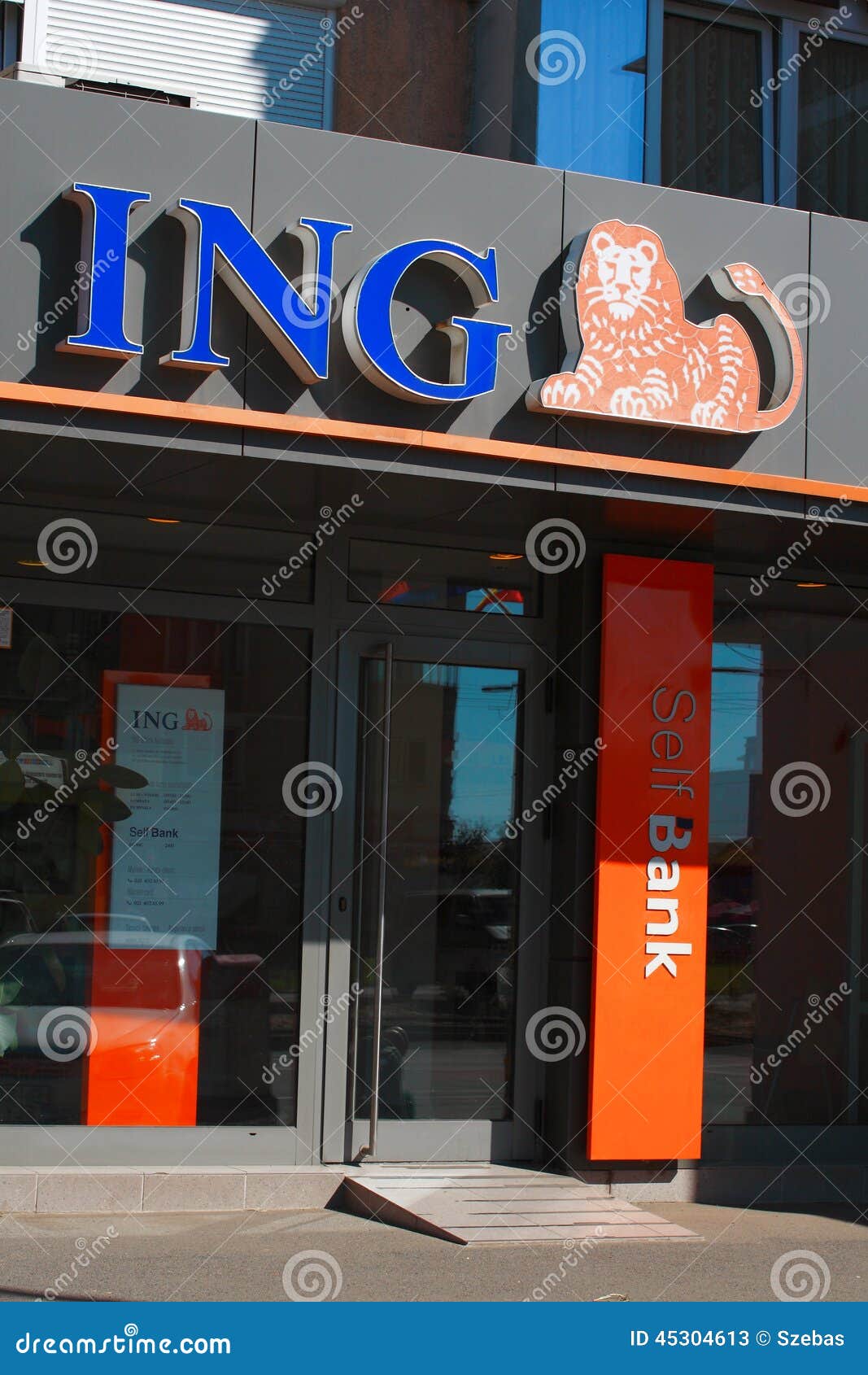 Ing Bank Stock Photos - Download 251 Royalty Free Photos