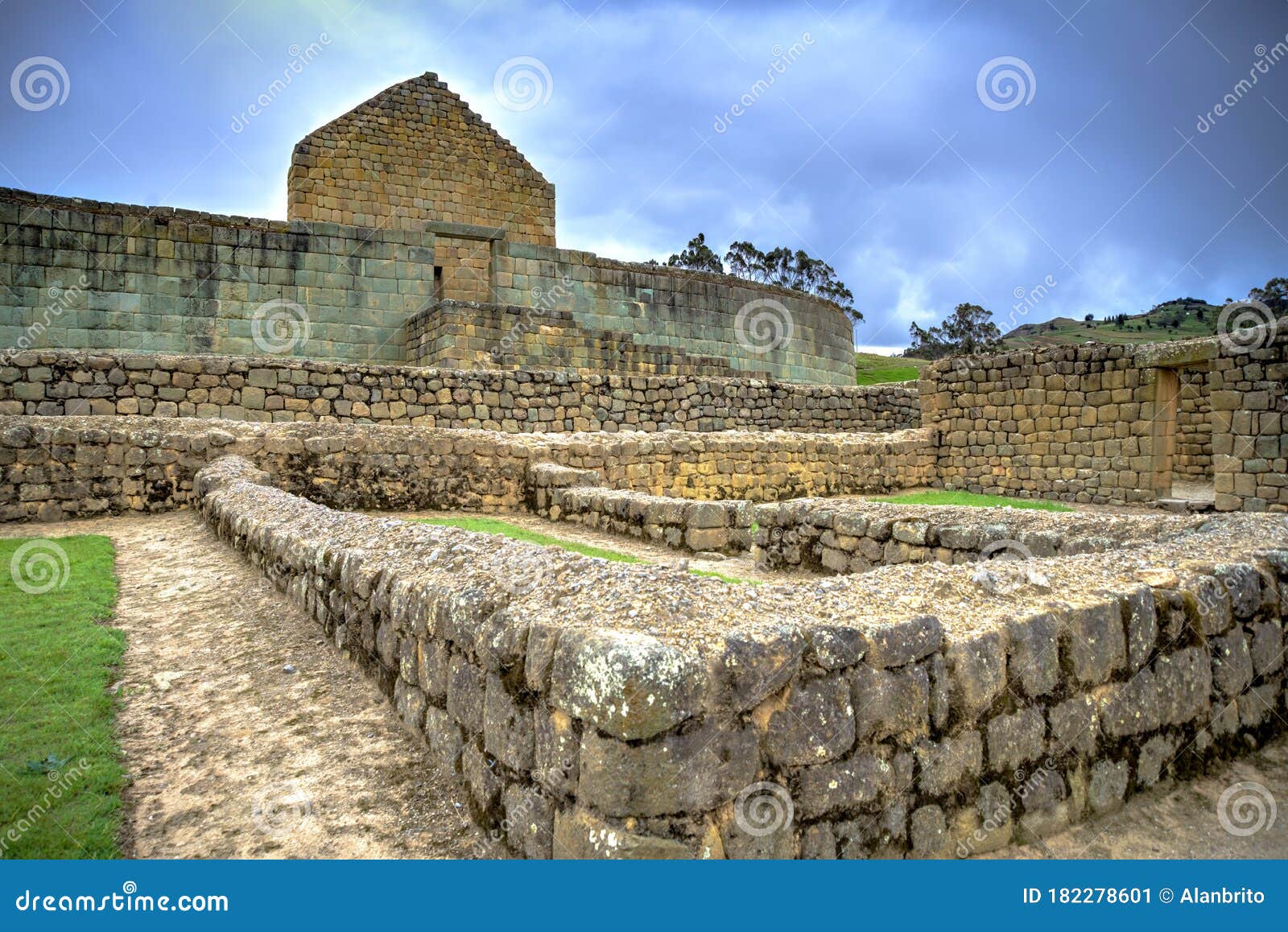 Ingapirca ruins in Ecuador stock image. Image of brick - 182278601