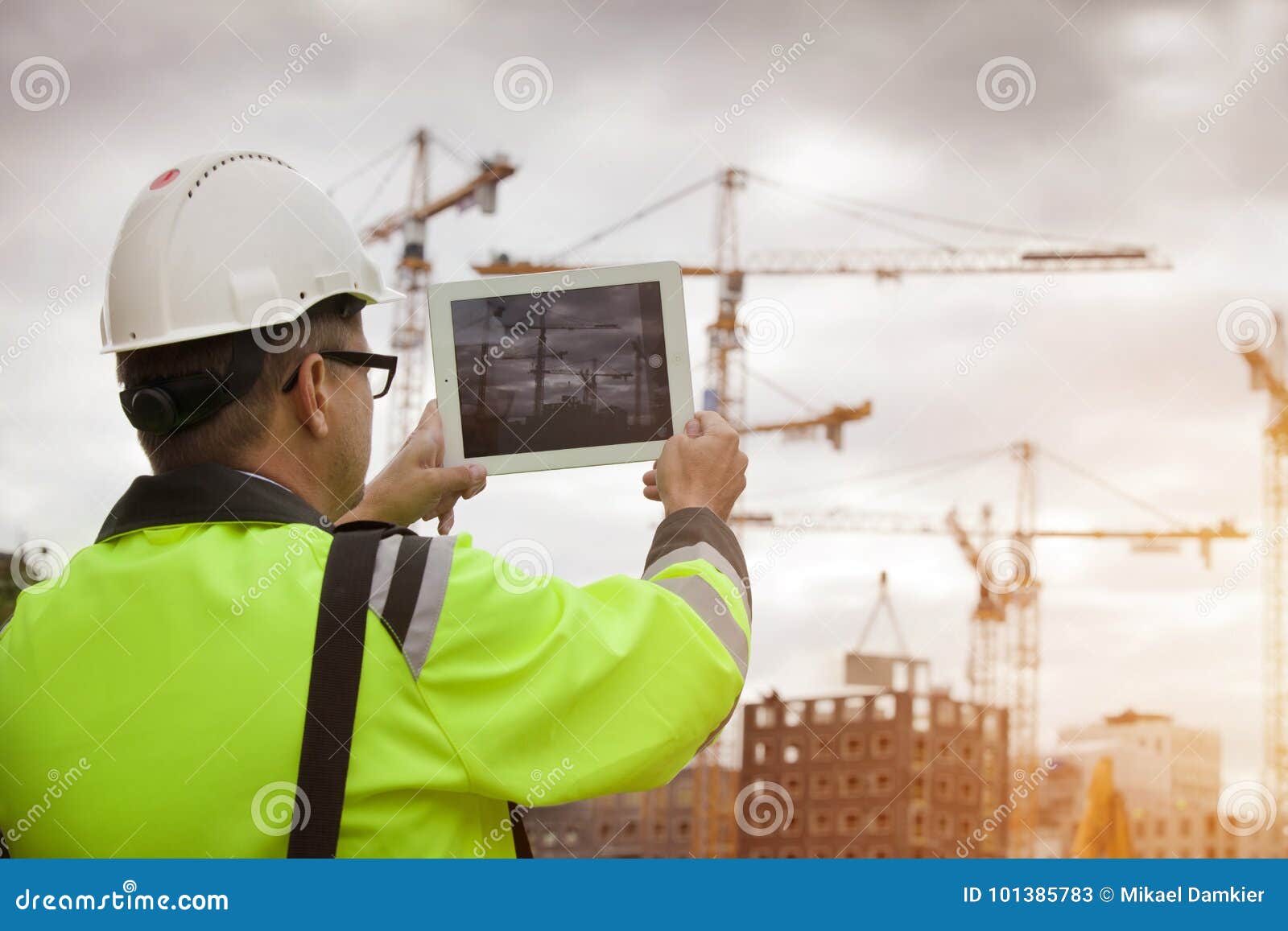Ingeniero de construcción foto de archivo editorial. Imagen de éxito ...