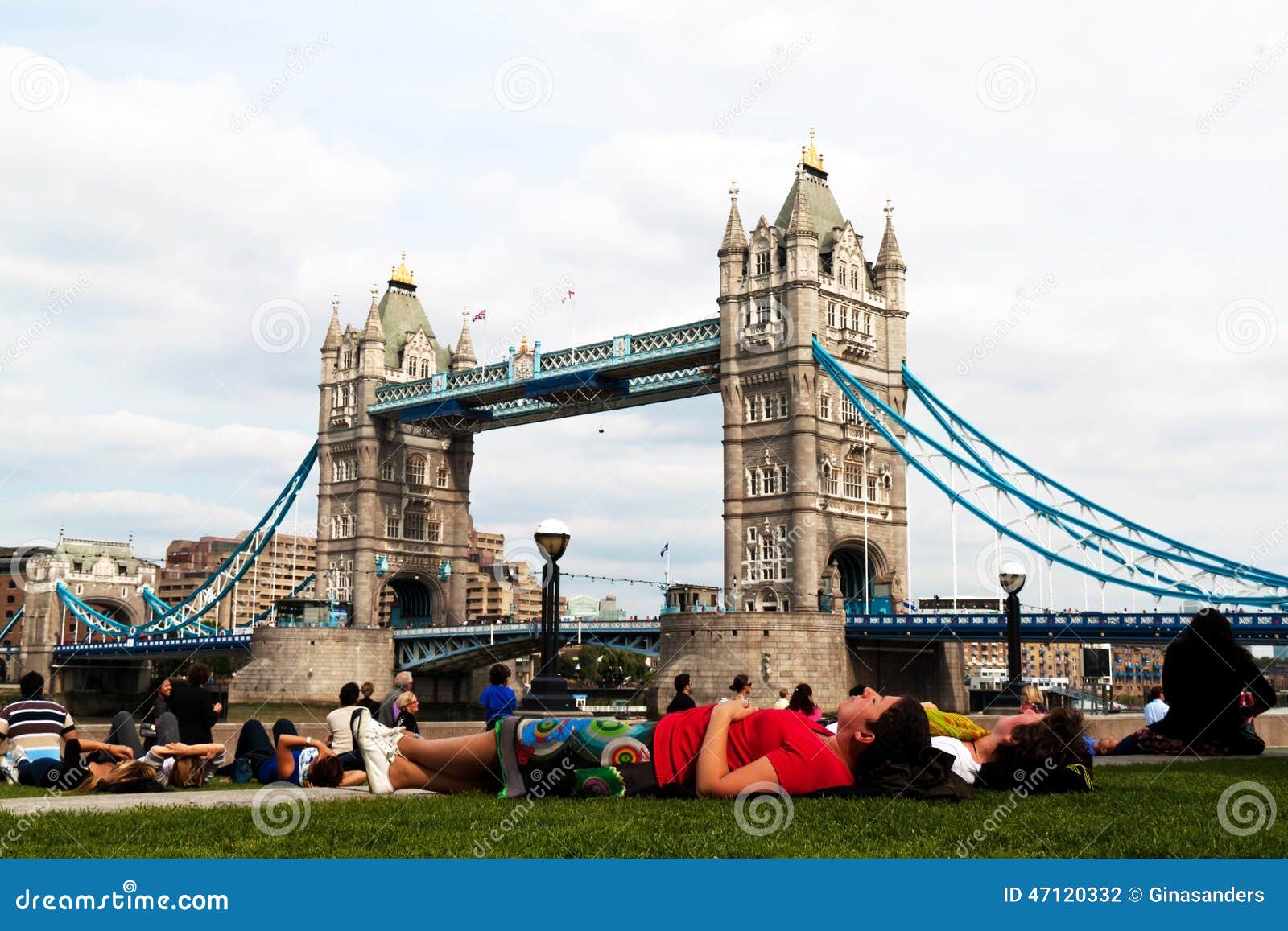 Inglaterra, Londres, Ponte Da Torre Fotografia Editorial - Imagem de ...
