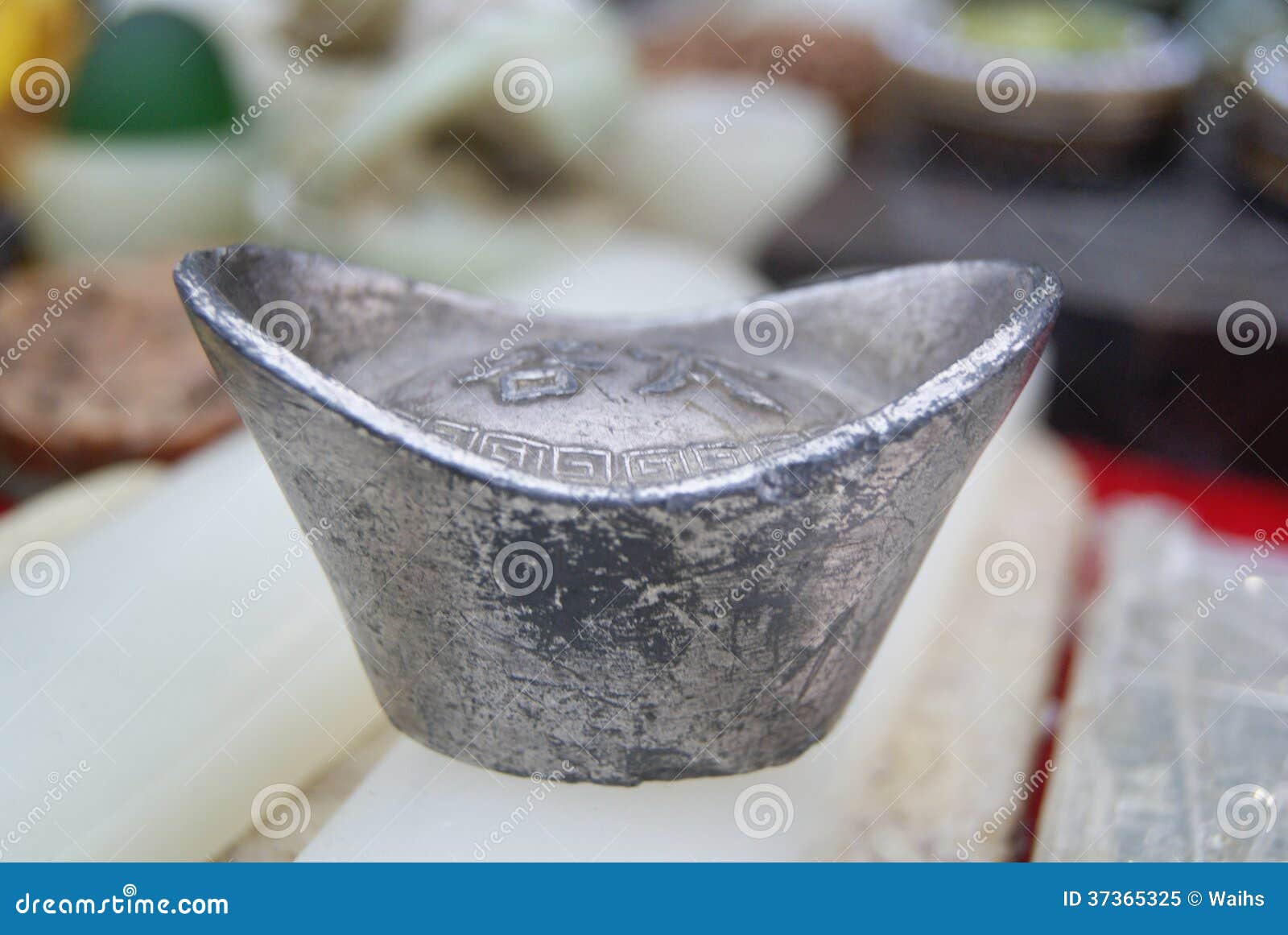 Ingot, china coins stock image. Image of ancient, currencies - 37365325