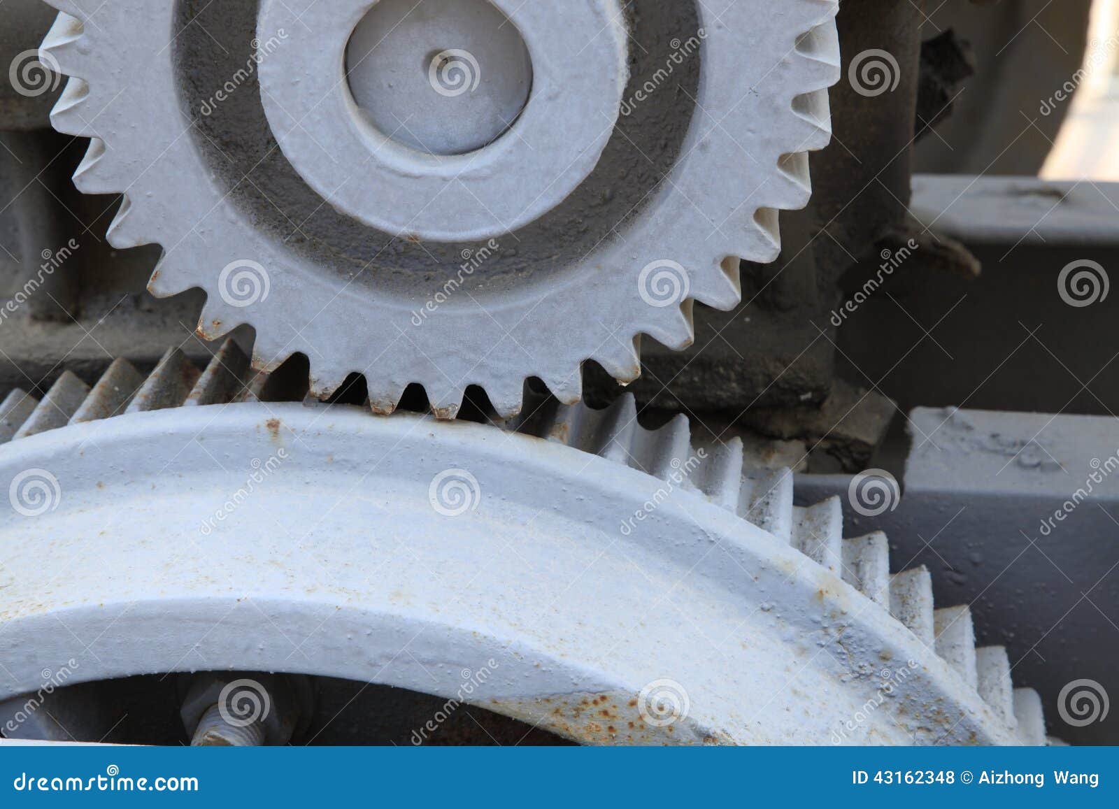 Ingranaggio consumato fotografia stock. Immagine di ruggine - 43162348