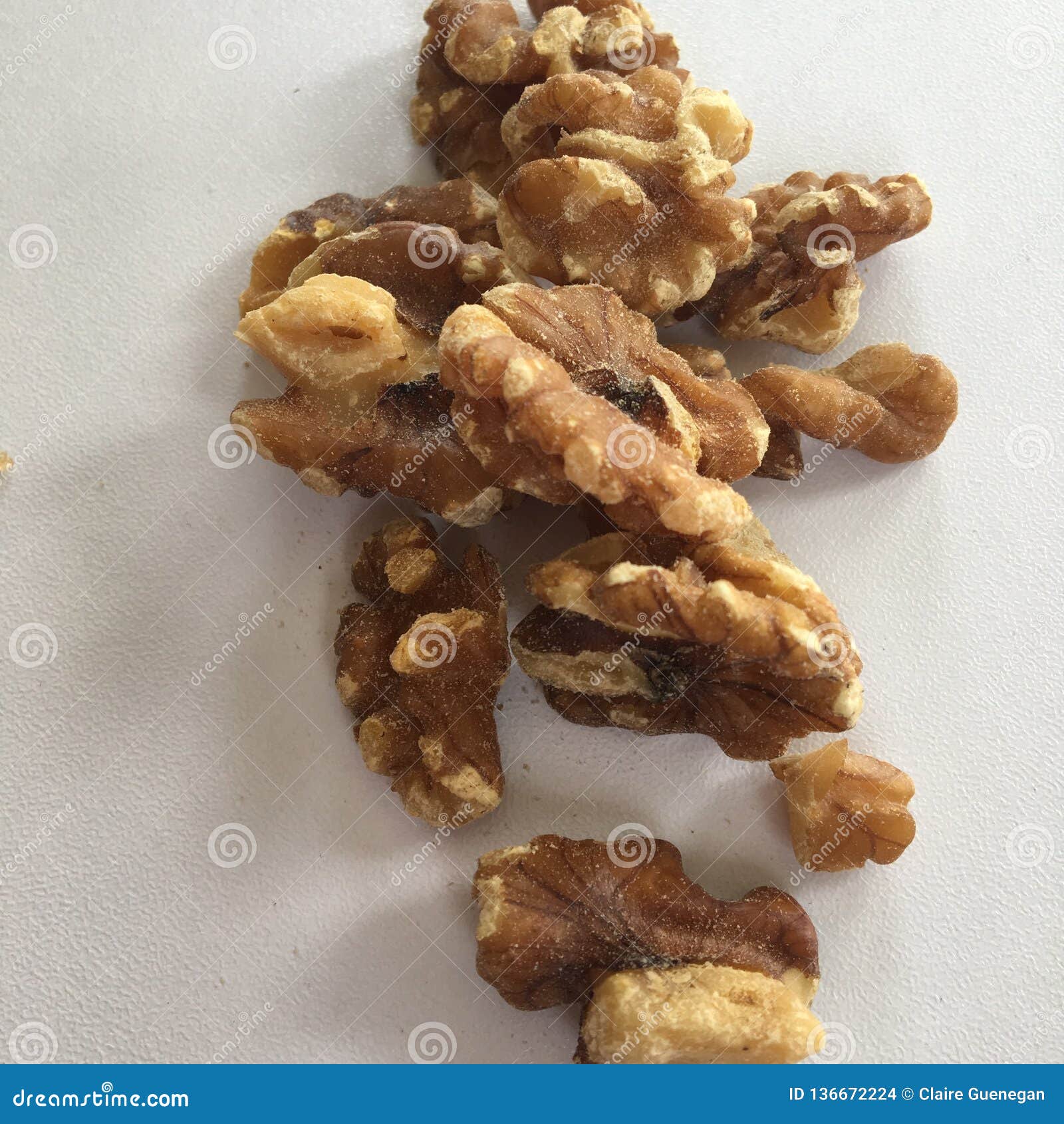 Ingredient: Walnut Pieces and Halves Stock Photo - Image of tree ...