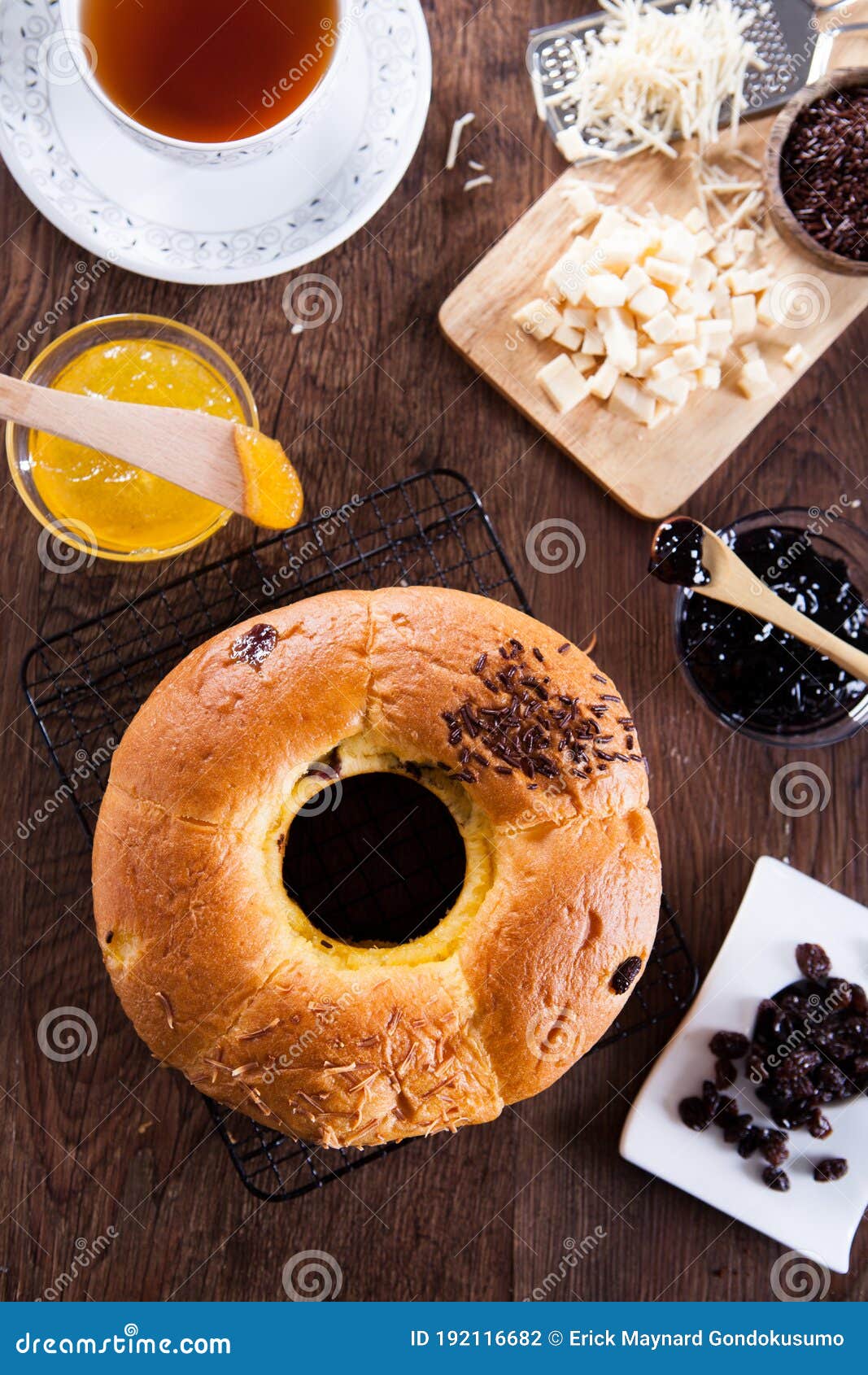 The Ingredients of Circle Bread Stock Photo - Image of closeup, bakery ...