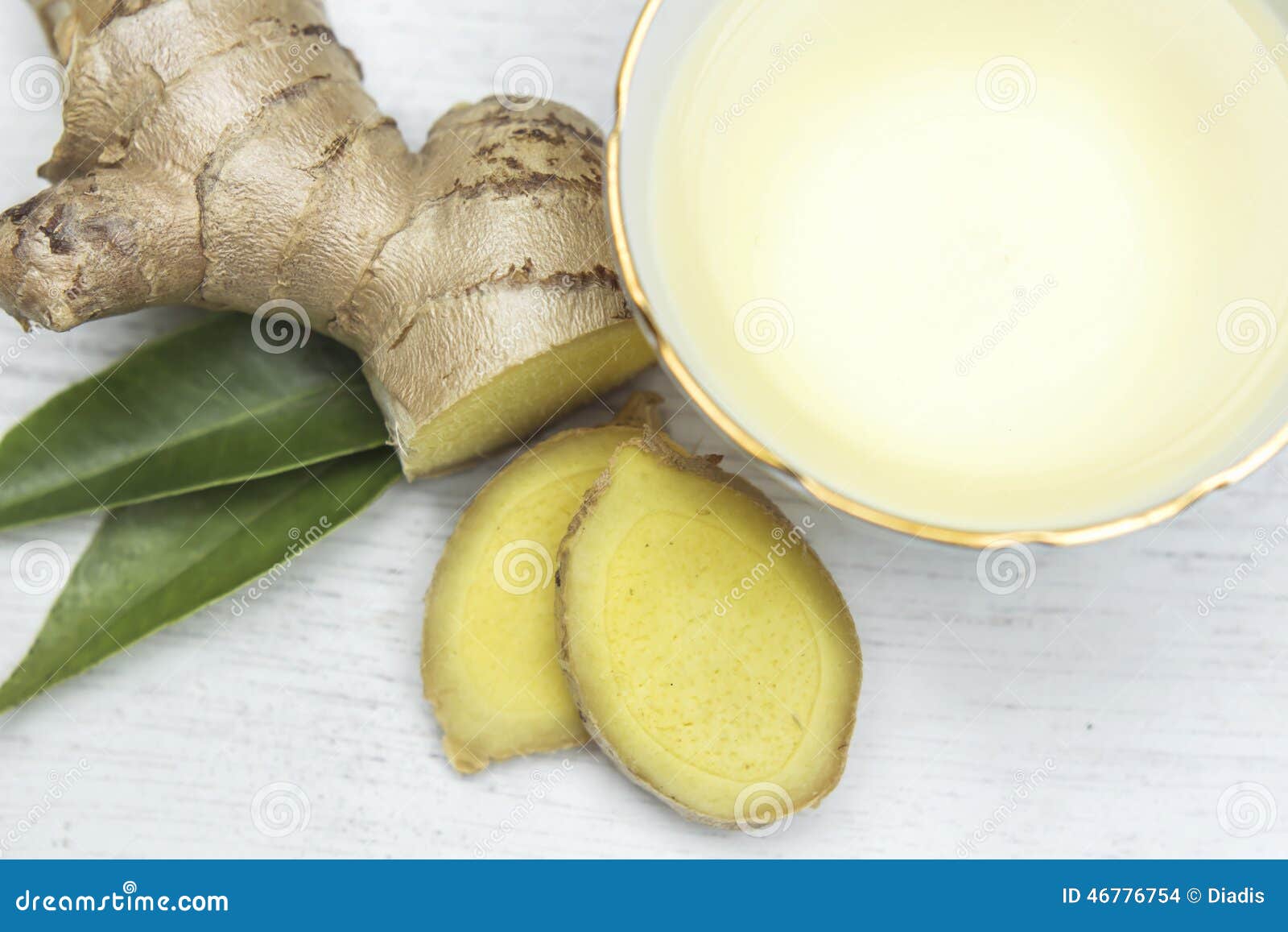 Ingwertee Von Frischen Ingwer Стоковое Фото - изображение насчитывающей ...