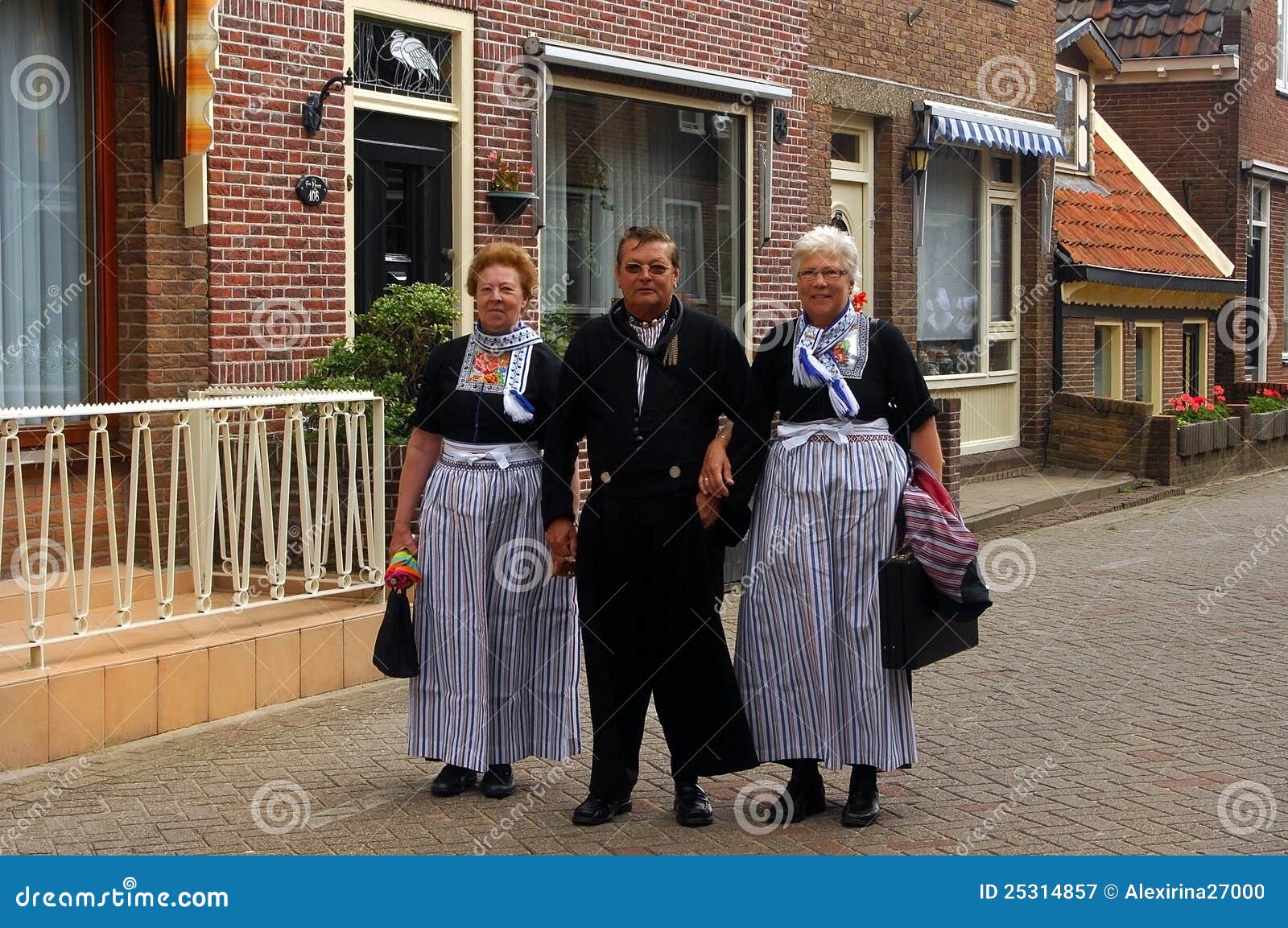 Inhabitants of Volendam, the Netherlands Editorial Photography - Image ...