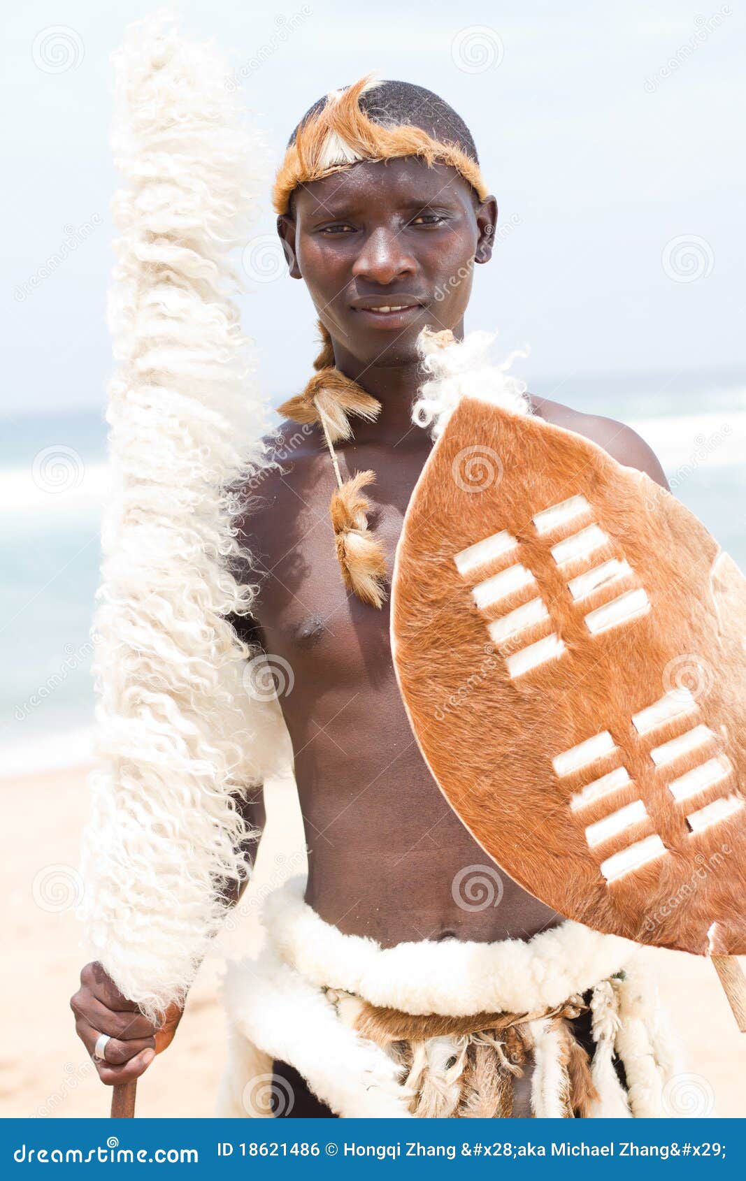 Inheemse Afrikaanse mens stock foto. Image of portret - 18621486