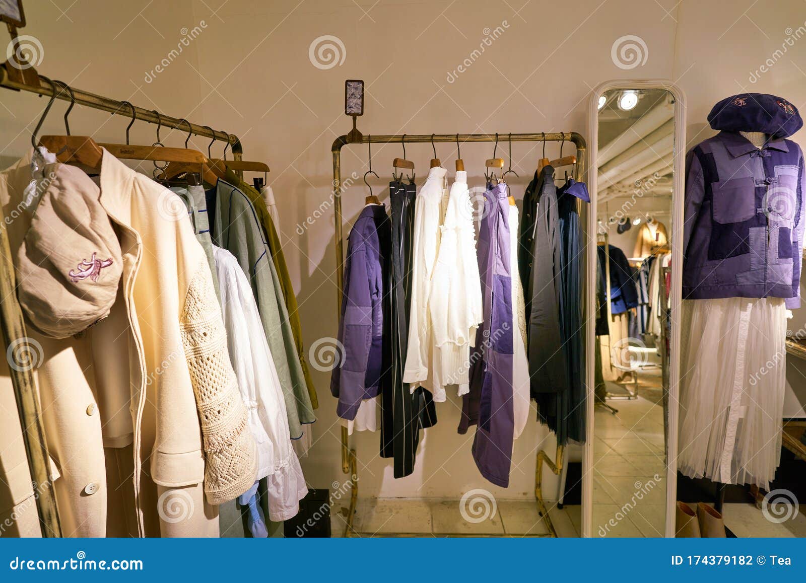 Initial store editorial photography. Image of choice - 174379182